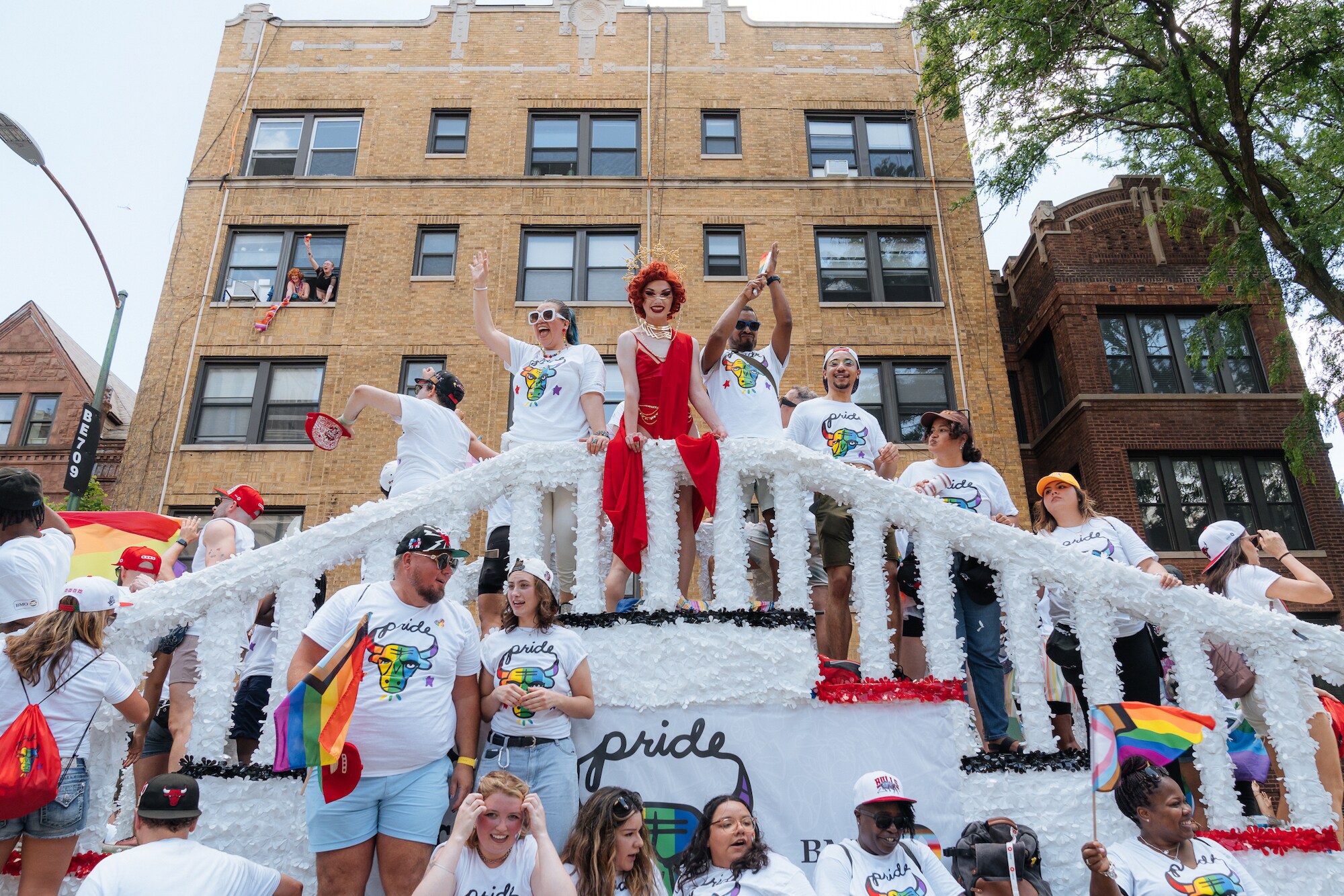 Bulls All Summer: Chicago Pride Parade Photo Gallery | NBA.com