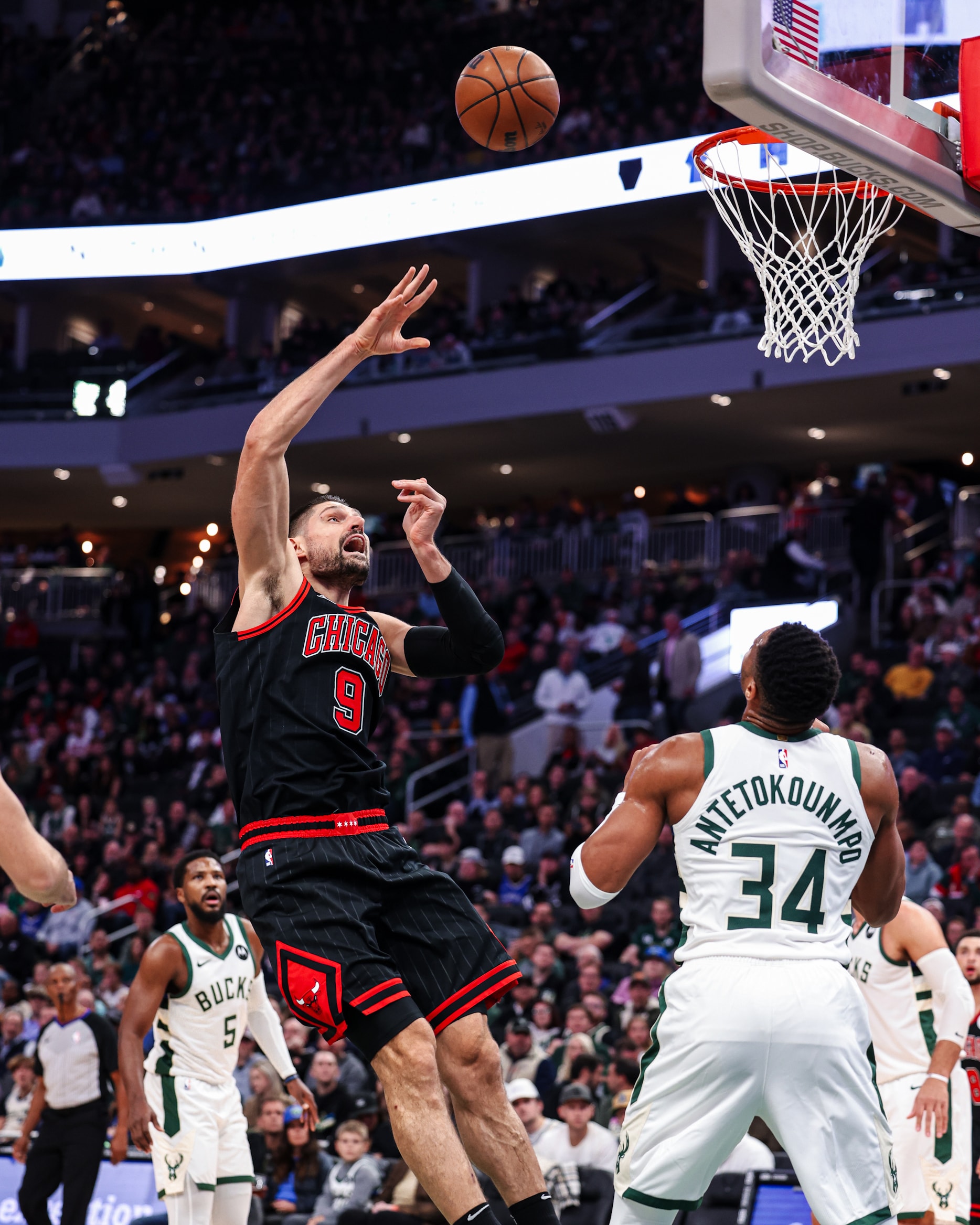 Bulls struggle shooting, fall to the Bucks in Milwaukee 118-109 ...