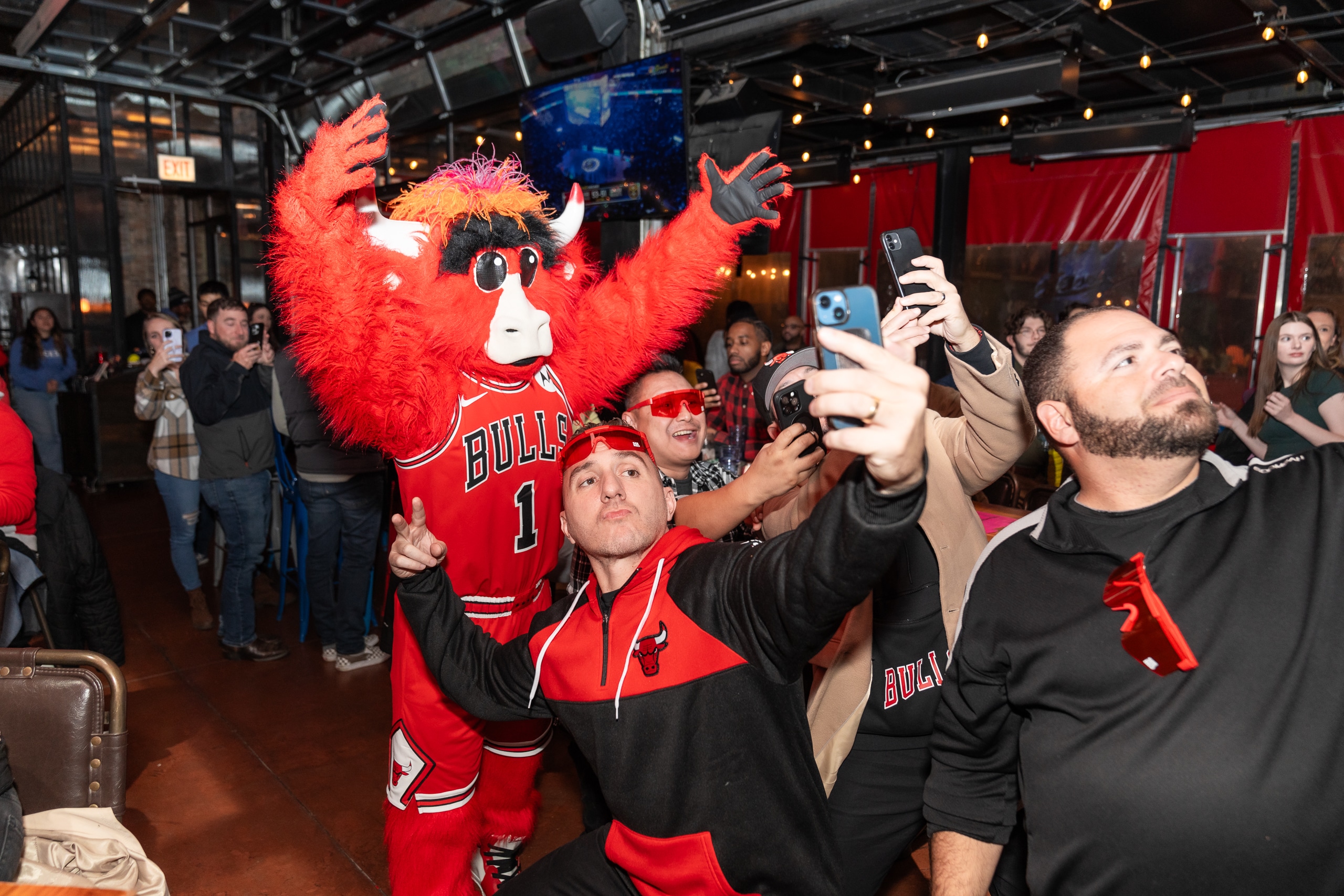 Bulls Bar Network | Chicago Bulls