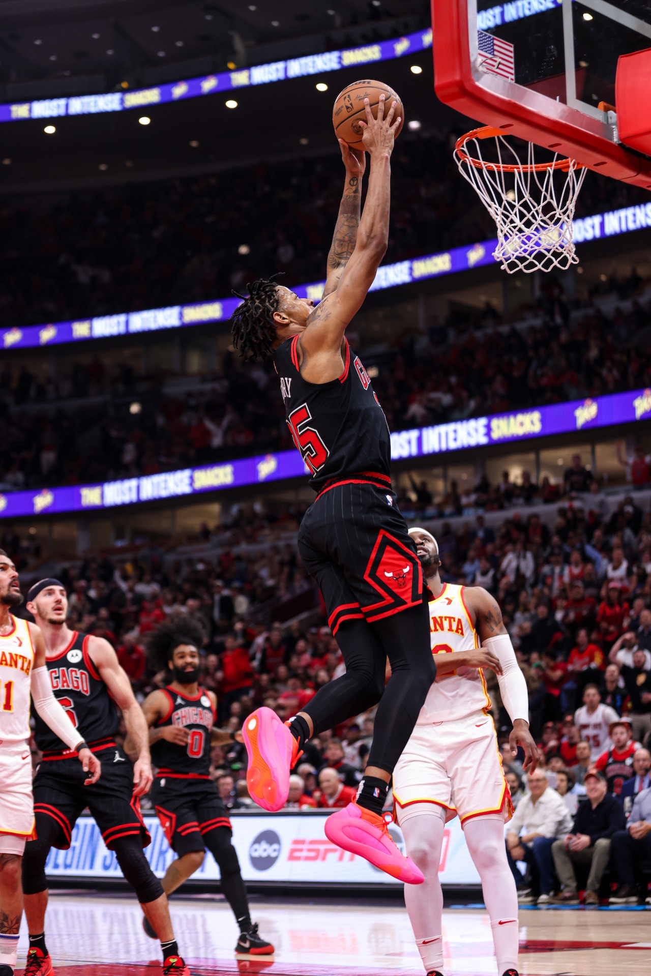Photo Gallery: Bulls-Hawks Play-In Tournament | Chicago Bulls