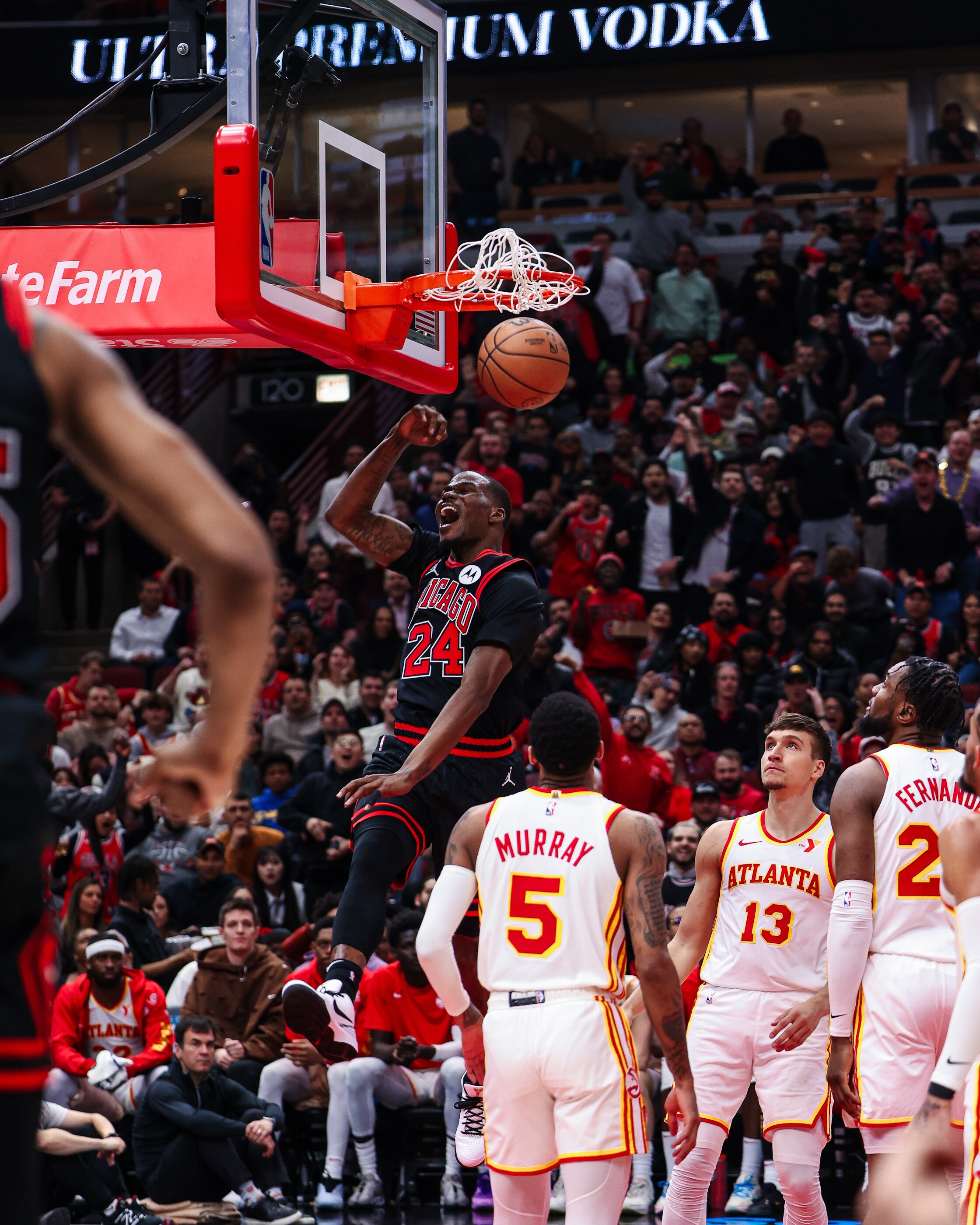 Photo Gallery: Bulls-Hawks Play-In Tournament Photo Gallery | NBA.com