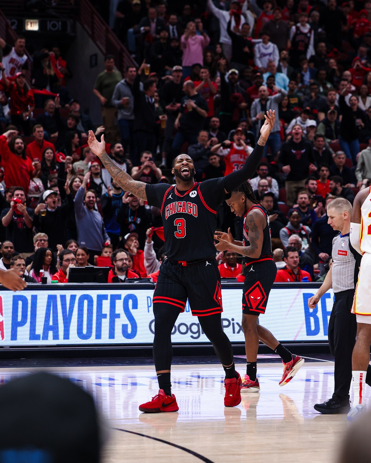 Photo Gallery: Bulls-Hawks Play-In Tournament | Chicago Bulls