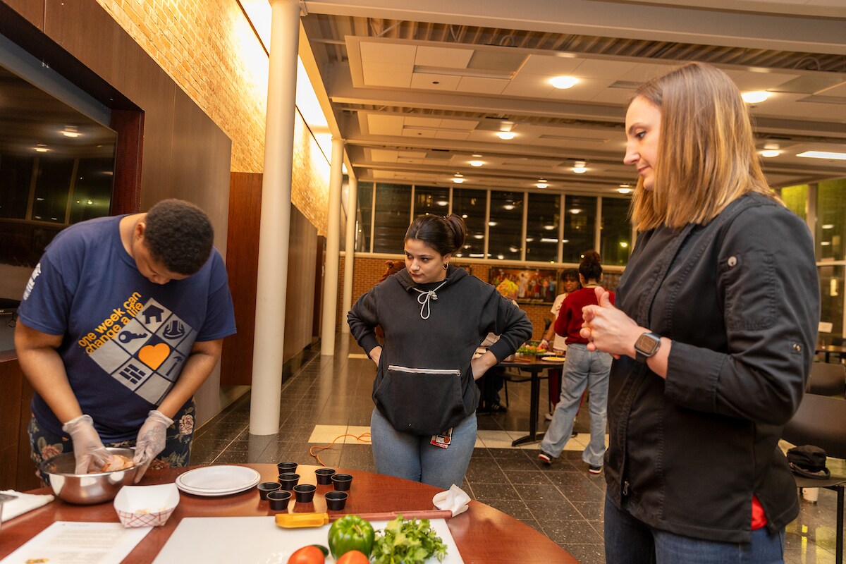 Chicago Bulls and Gallagher team up for Mercy Home Health and Wellness ...