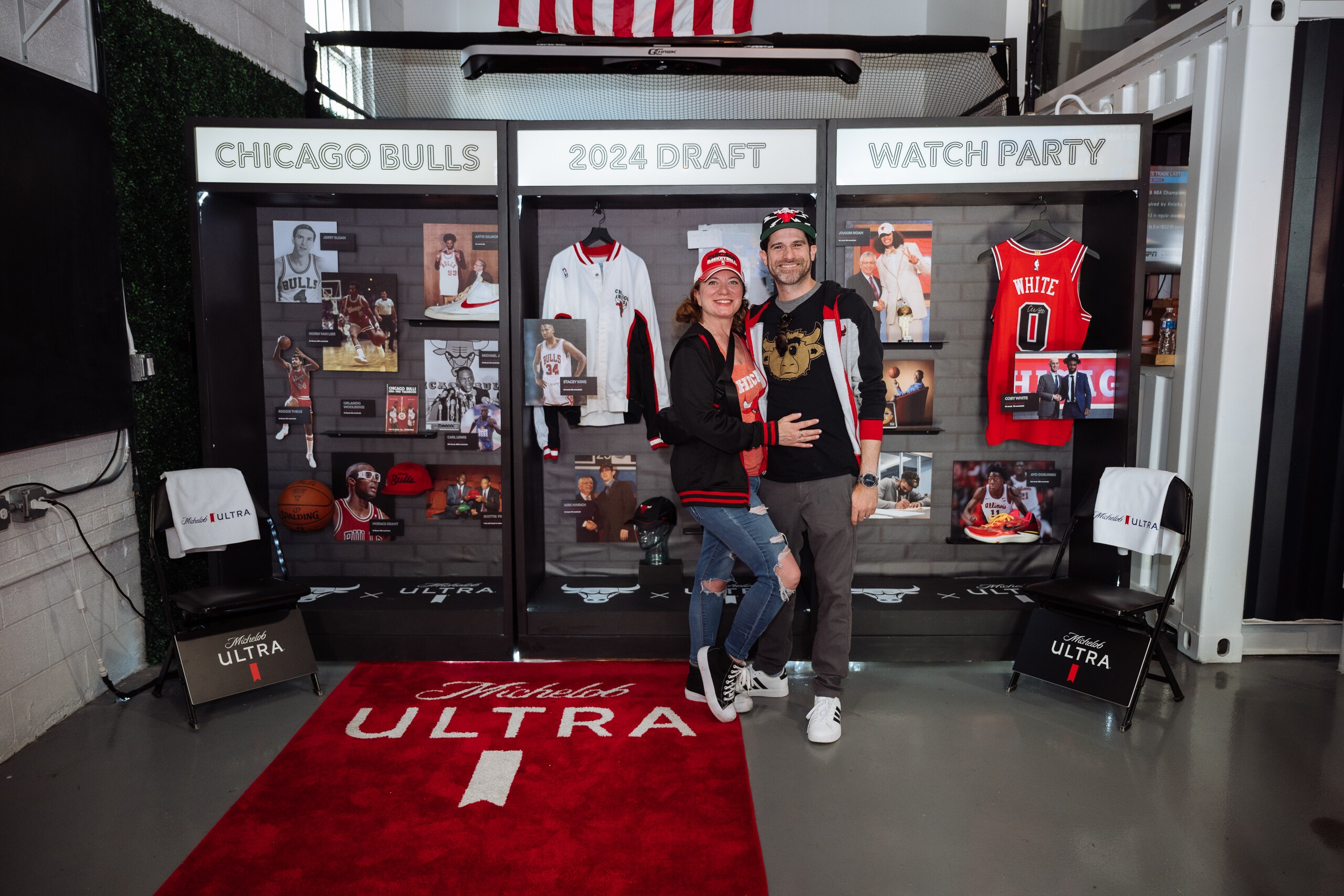 Draft Night: Chicago's own Matas Buzelis joins the Bulls Photo Gallery ...