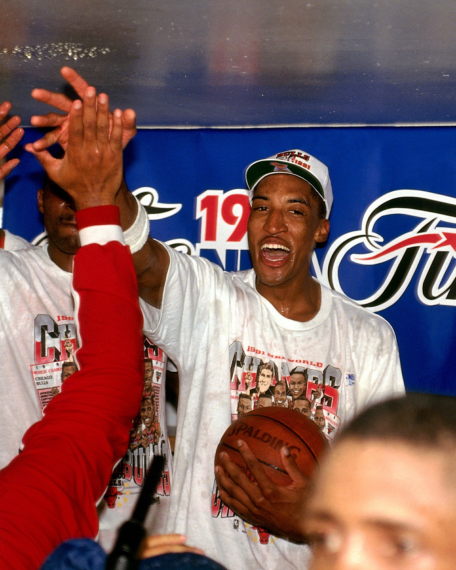 Sam Smith on why the 1990-91 Bulls are his favorite all-time Bulls team ...