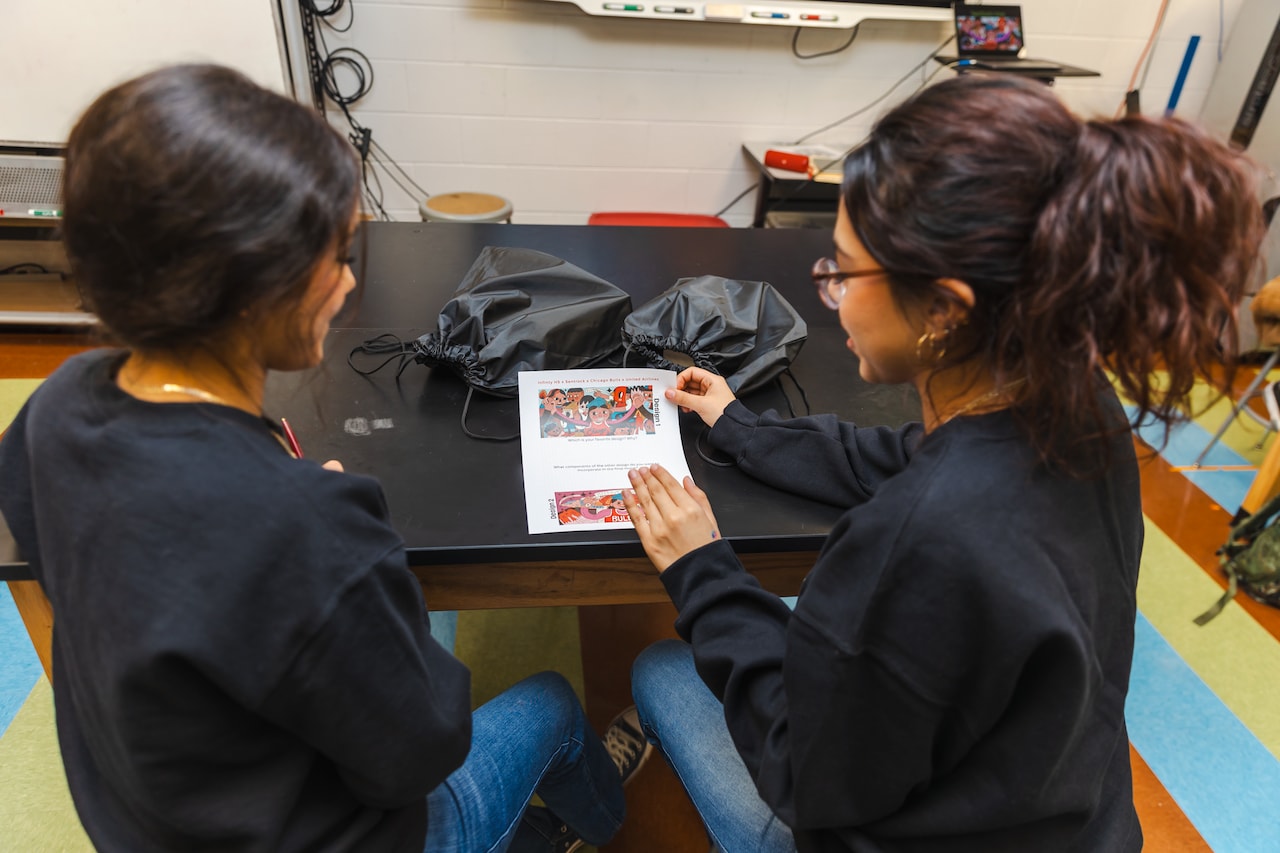 Photo Essay: Bulls and United Airlines conclude second year of Infinity High School community ...