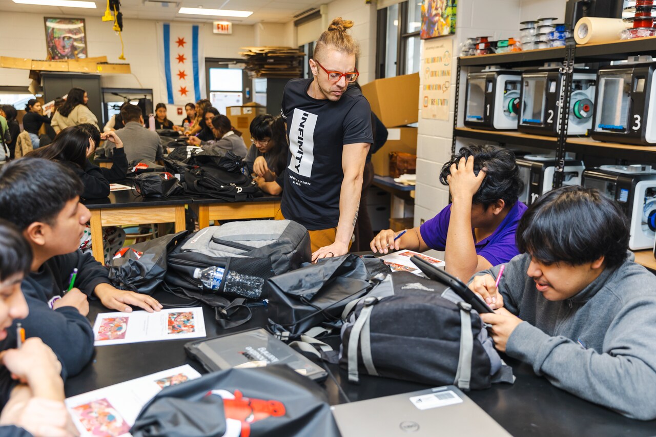 Photo Essay: Bulls and United Airlines conclude second year of Infinity High School community ...