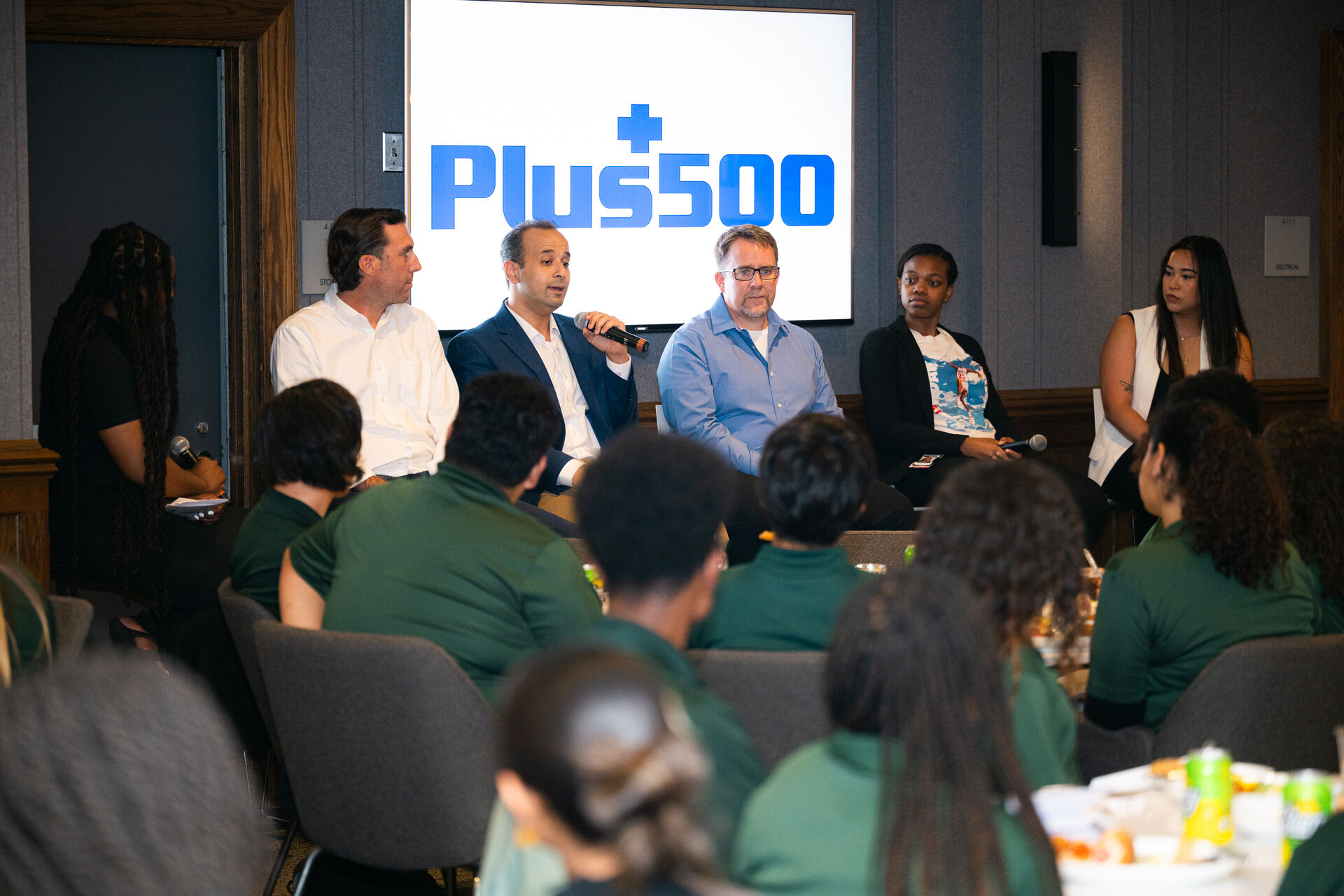 Bulls and Plus500 Host 2nd Annual Career Panel to Create Career Pathways for Black and Latiné ...