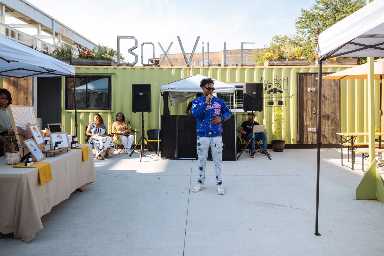 Chicago Bulls and Constellation Energy supported Boxville Youth Summer ...