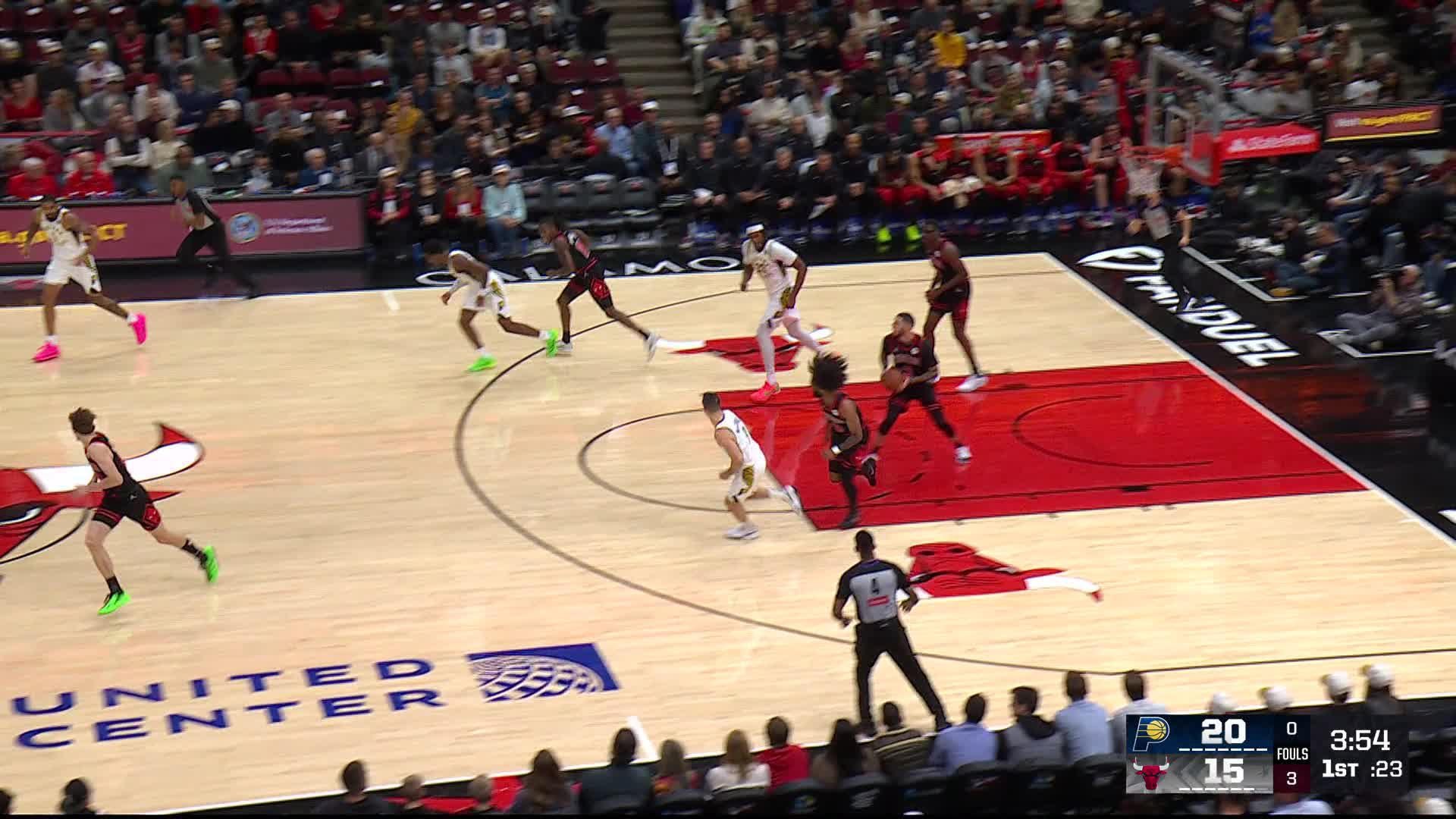 Ayo nails the corner three