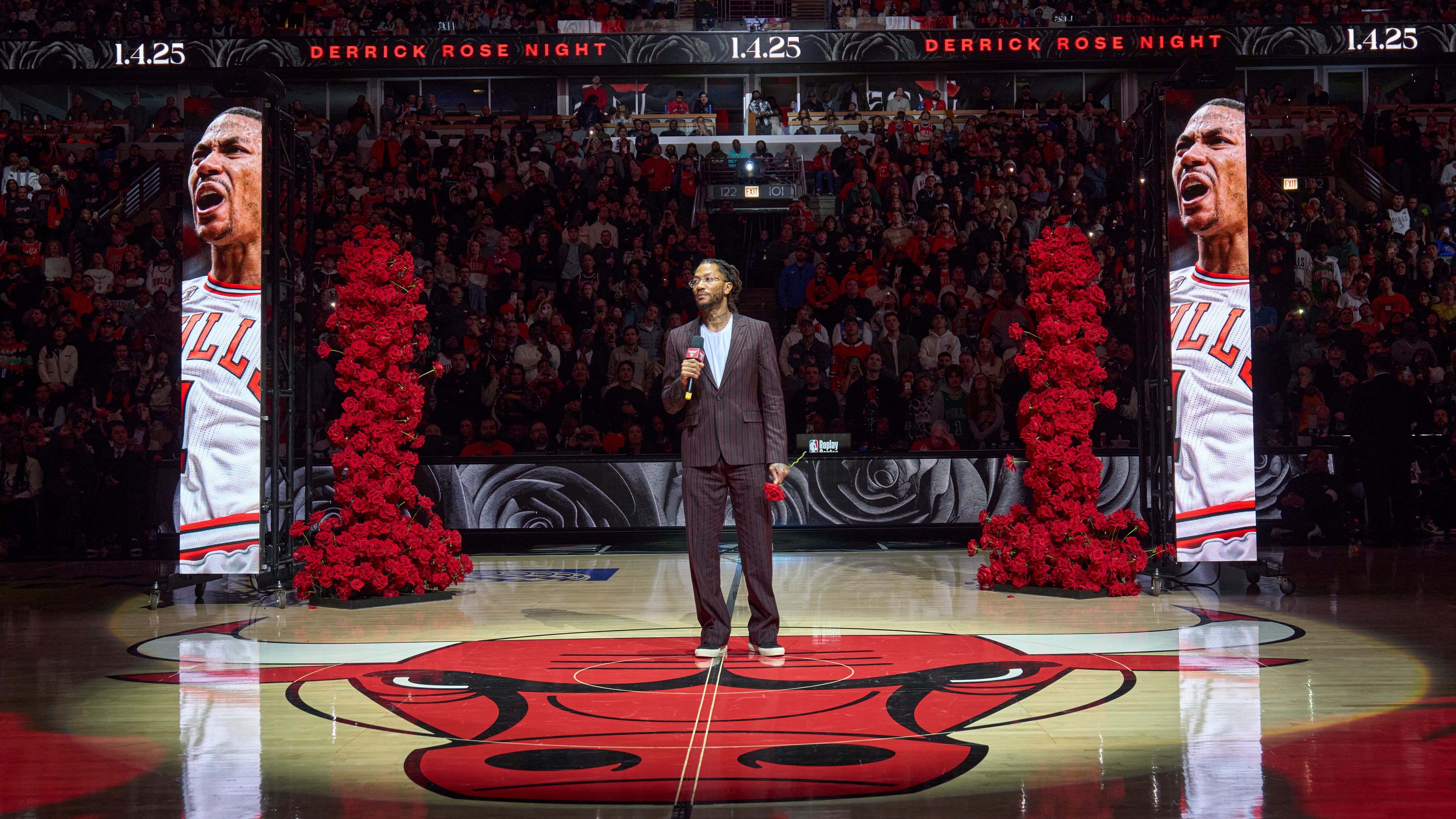 MVP of Chicago: D-Rose receives outpouring of love on Derrick Rose ...