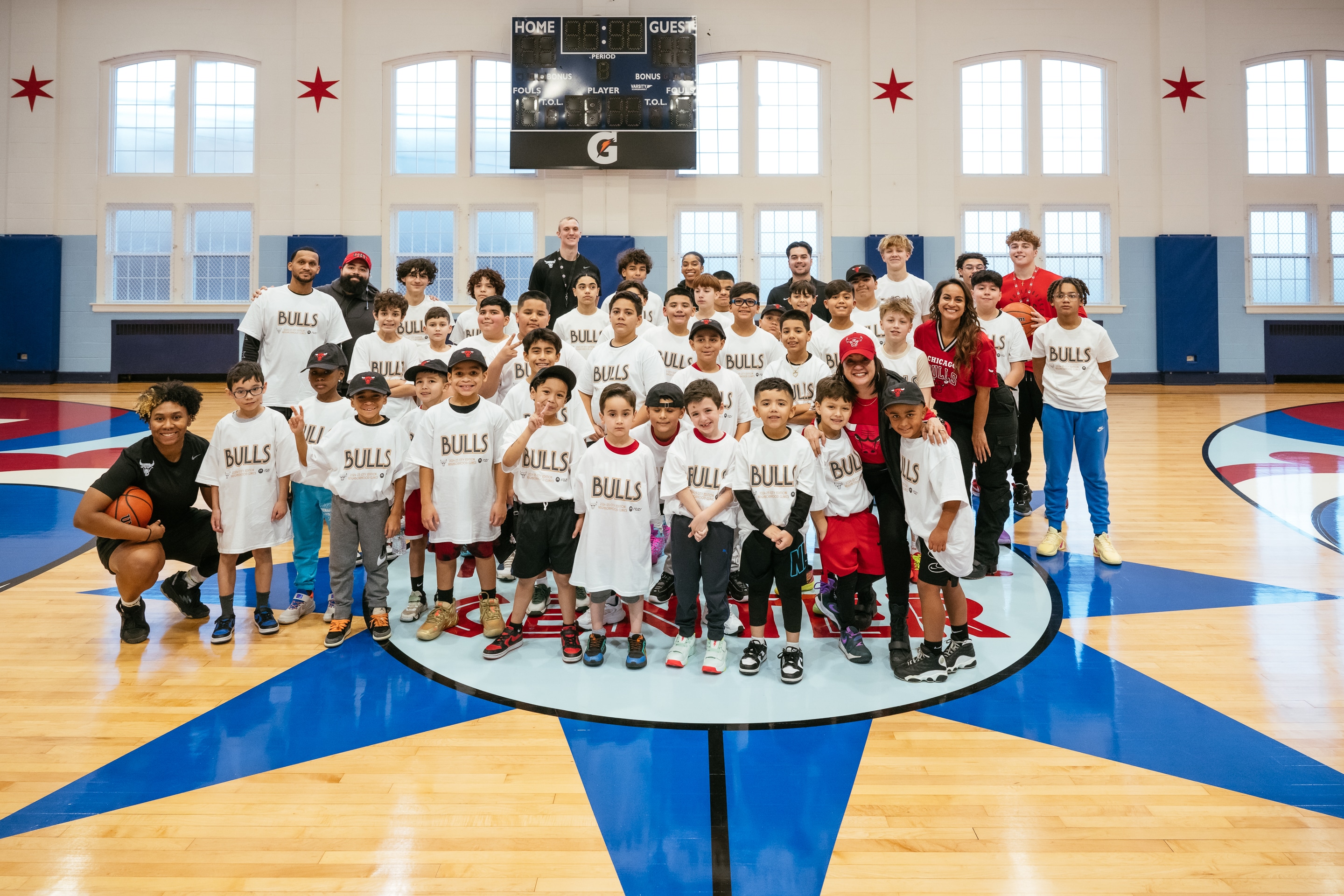 Bulls and motorola razr host City Edition: Youth Hoops Neighborhood ...