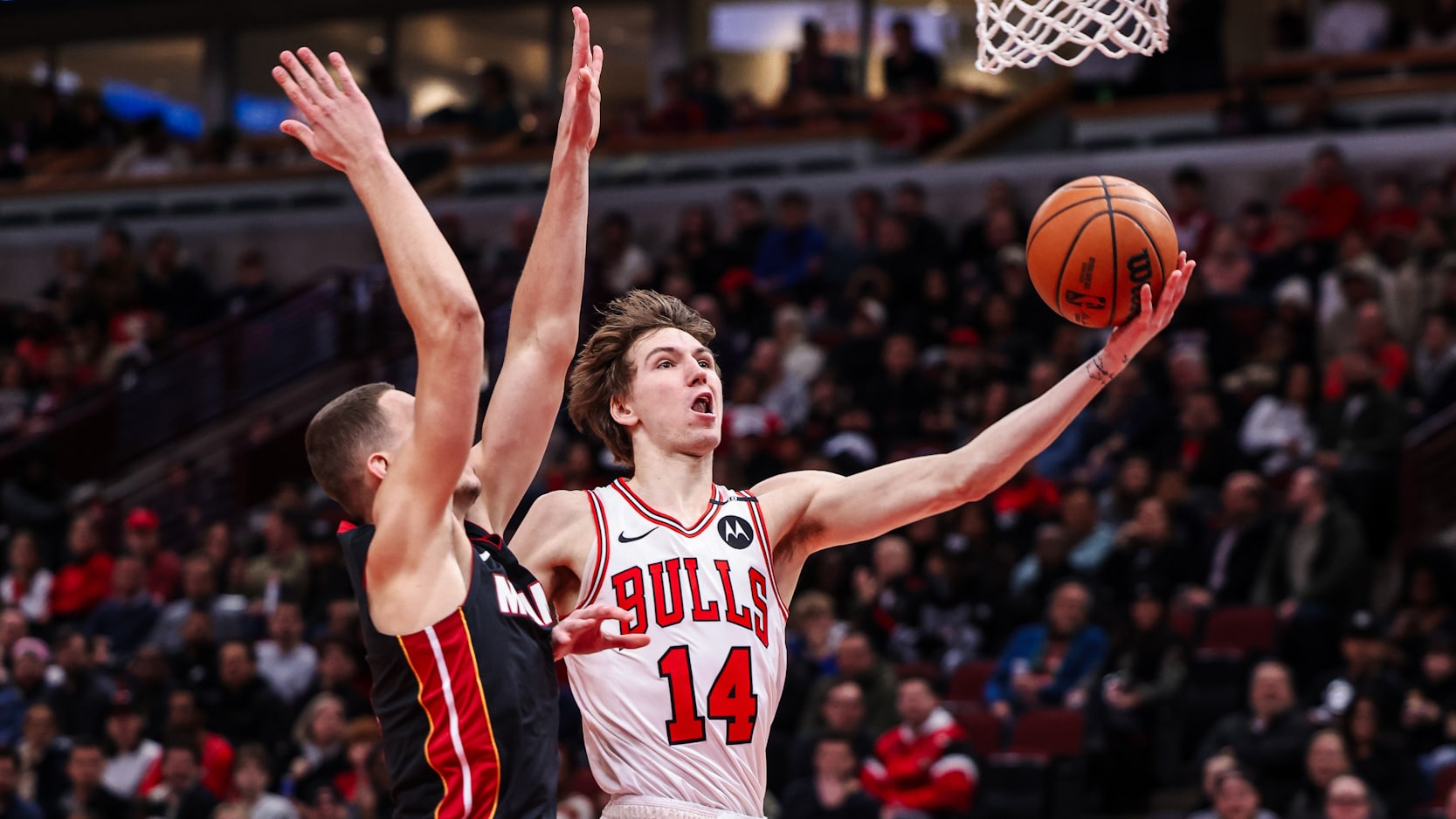 Matas Buzelis shines with career-high 24 as Bulls storm back to beat ...