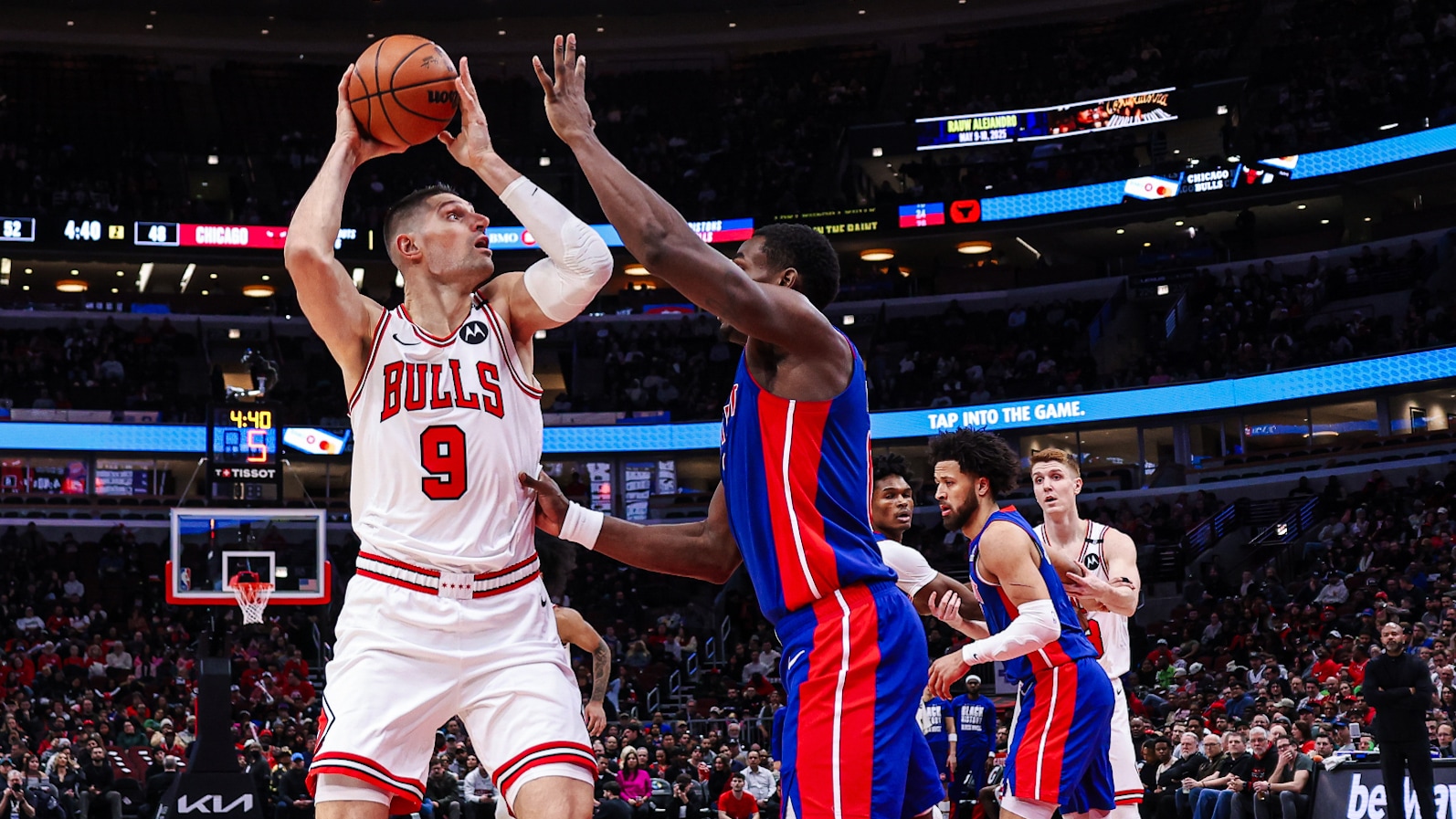 Bulls shooting woes continue in second leg of back-to-back against ...