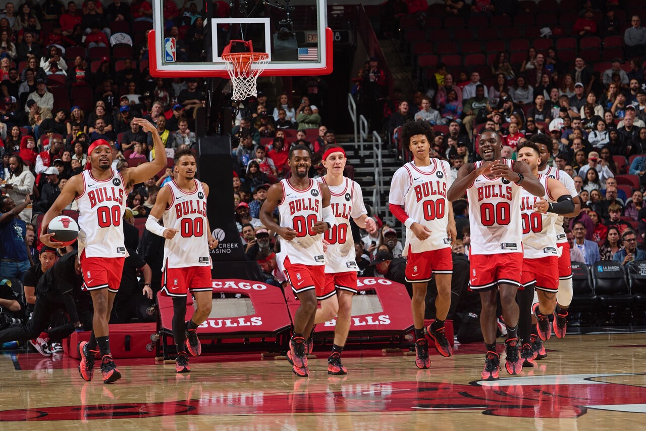 Elevator Performances | Chicago Bulls