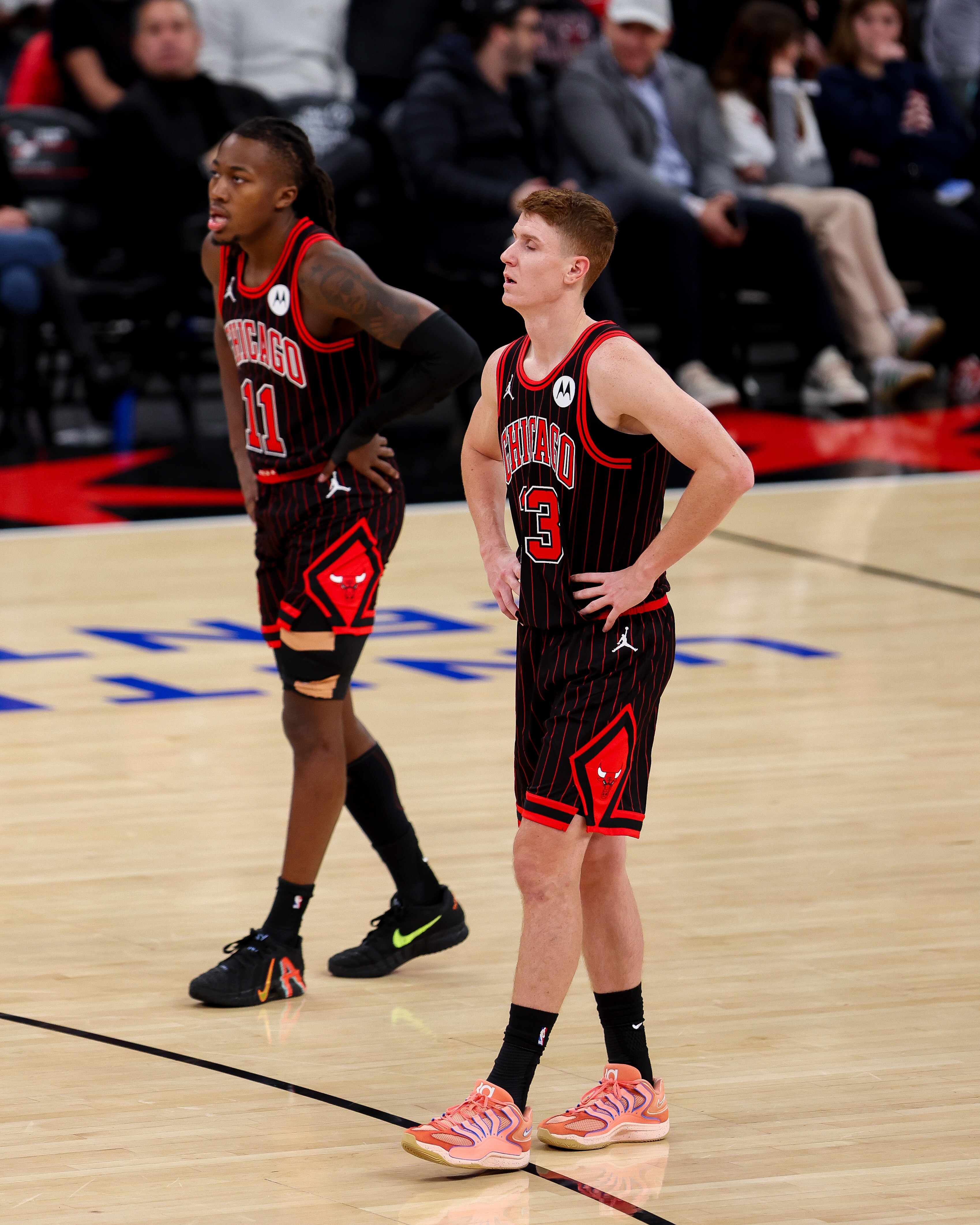 Wemby hits clutch three to elevate Spurs, Bulls fall to 6-4 on the ...