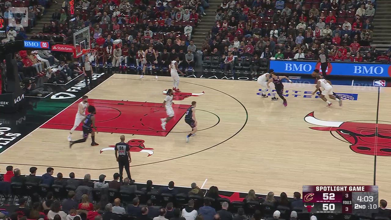 Tre Jones to Zach Collins | Chicago Bulls