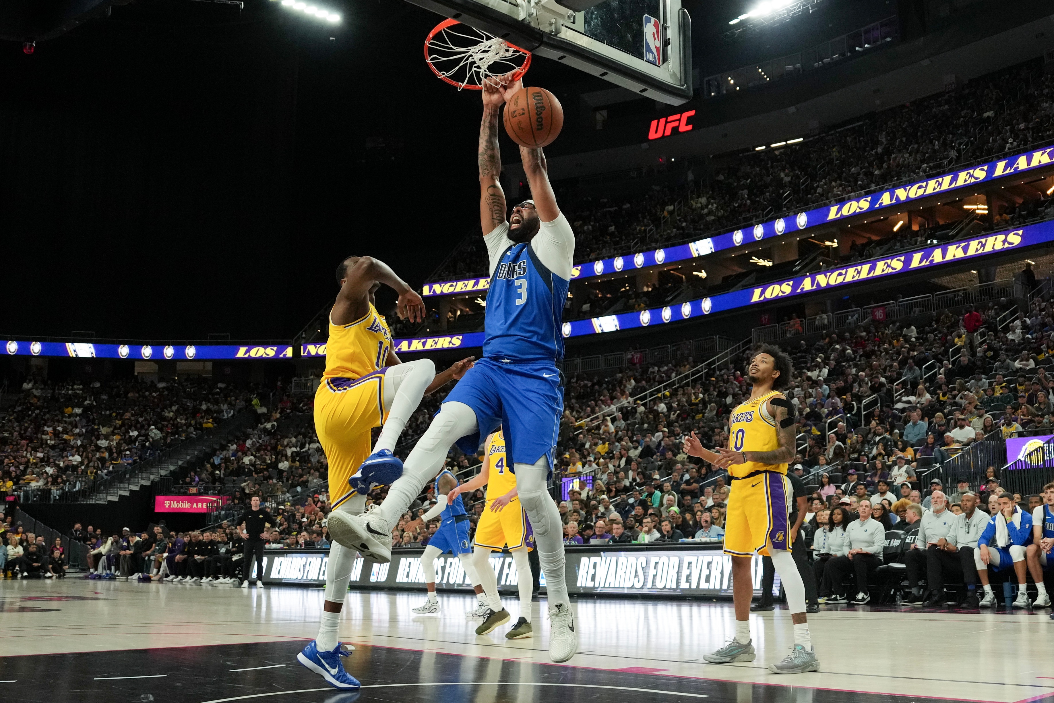 Big lineup flashes potential as Mavs close preseason with blowout of ...