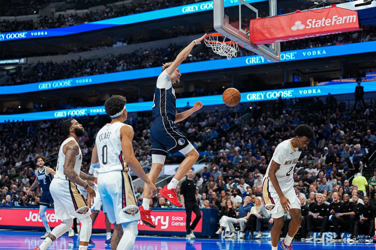 Flagg powers Mavericks to clutch win over Pelicans, 118-115 | Dallas ...