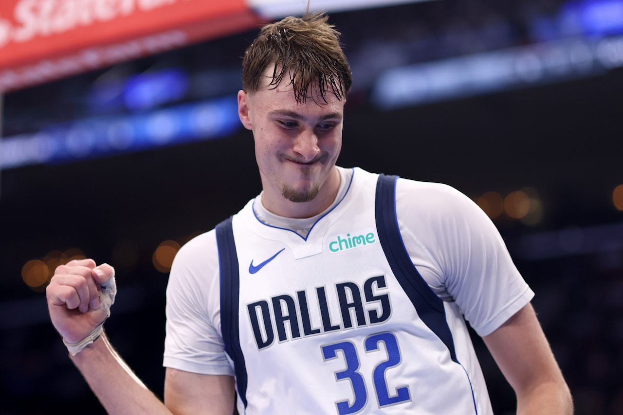 Flagg crowned rookie of the year | Dallas Mavericks