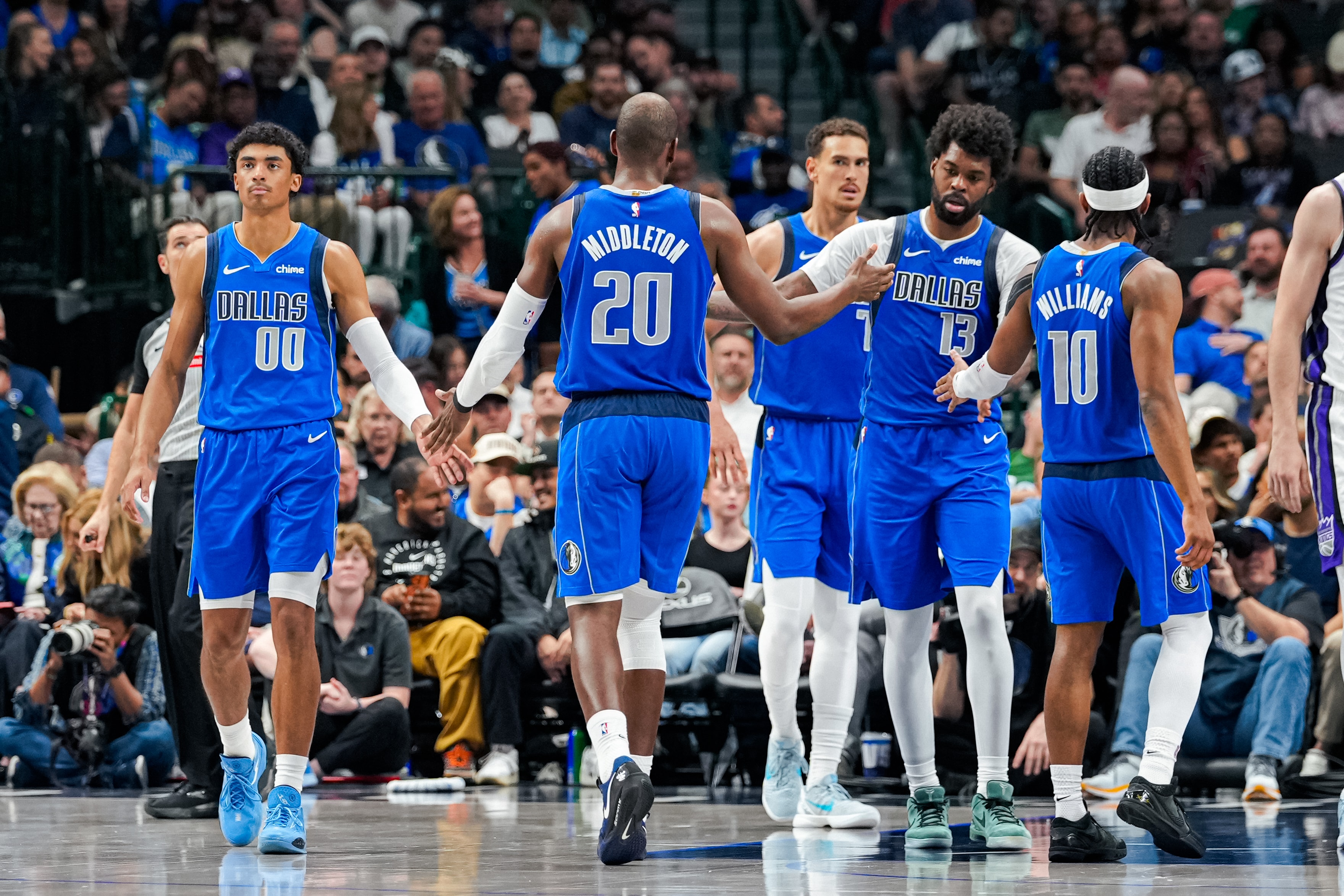 Kings snap Mavs' two-game winning streak with 130-121 victory | Dallas ...
