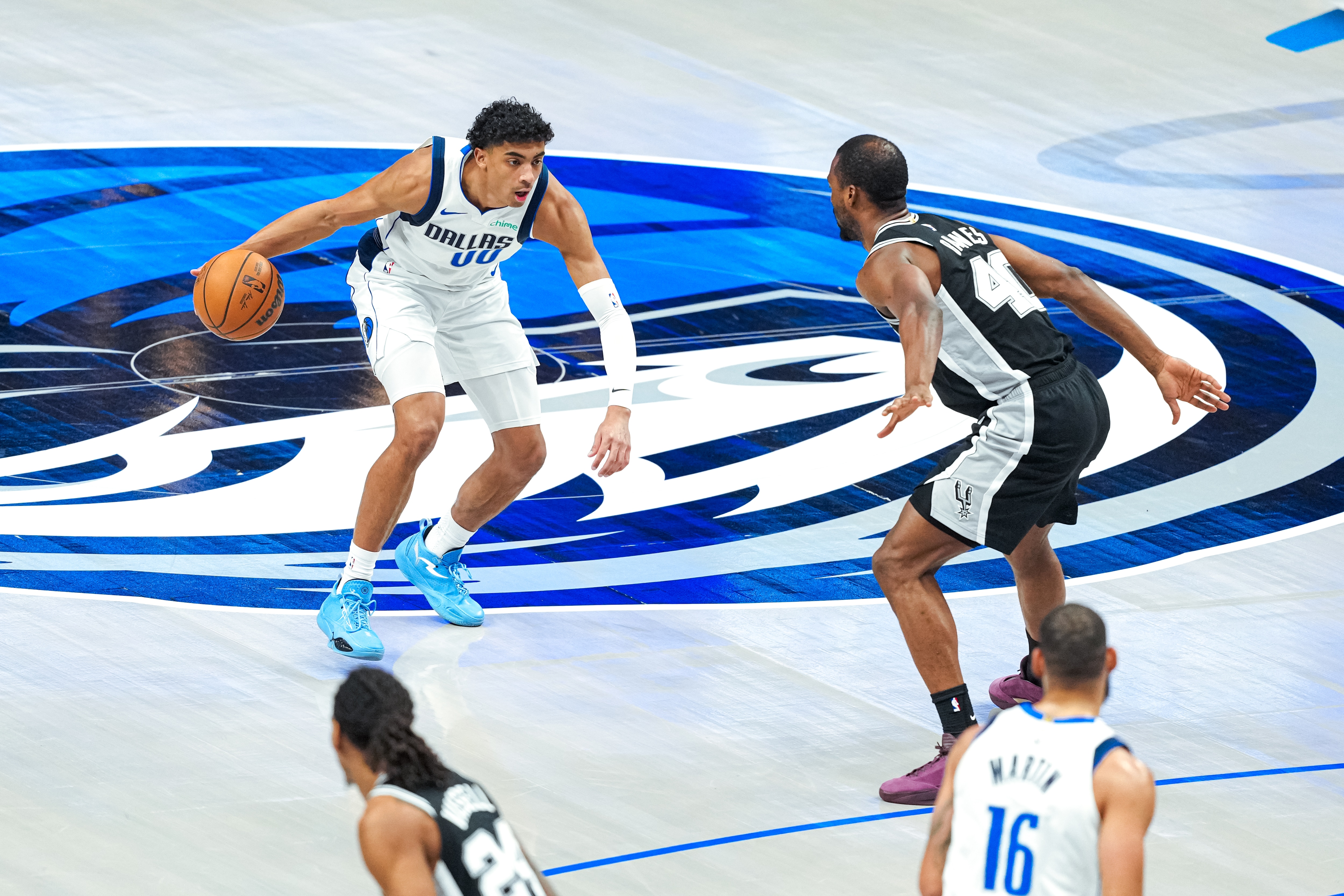 Mavs-Suns preview: Christie shrugs off not making All-Star three-point ...