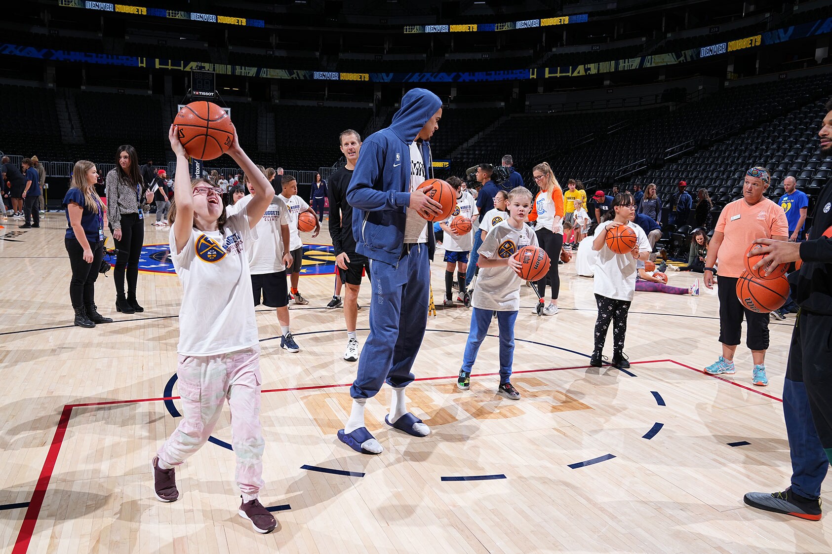 Nuggets SOCO Basketball Clinic 11/1/2022 Photo Gallery | NBA.com