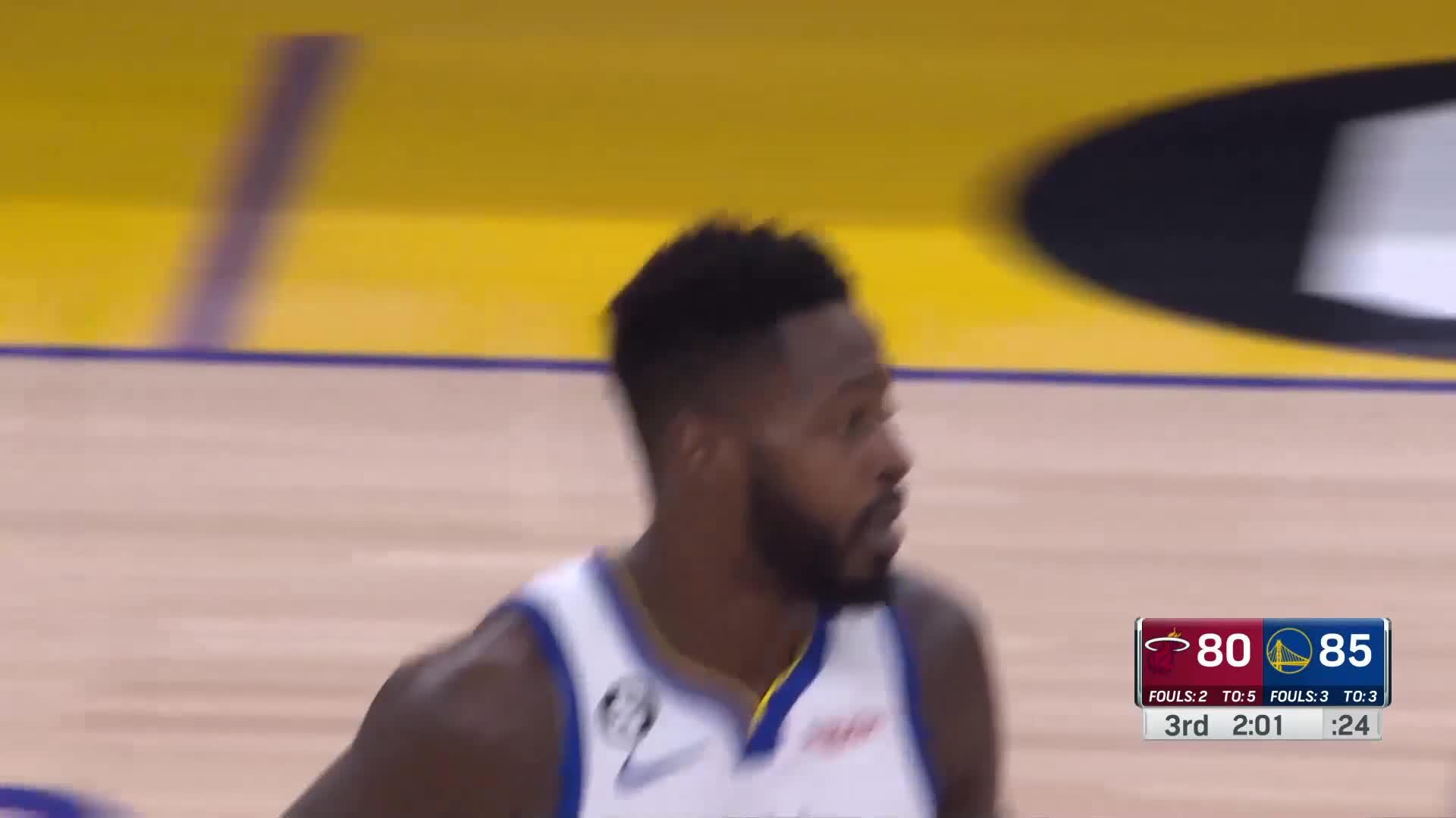 JaMychal Green sets up the nice finish | Golden State Warriors