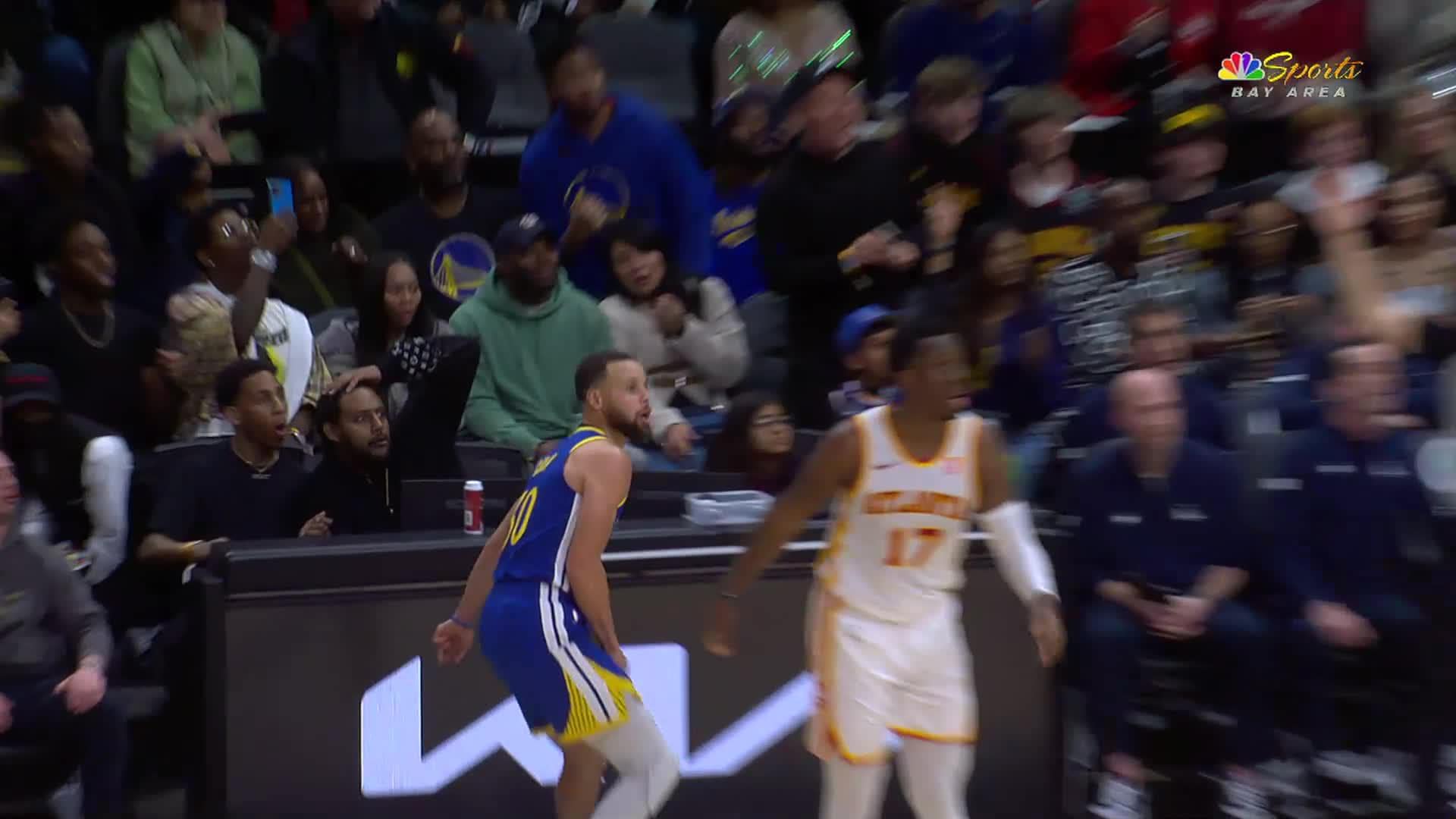 Stephen Curry nails it from behind the arc | Golden State Warriors