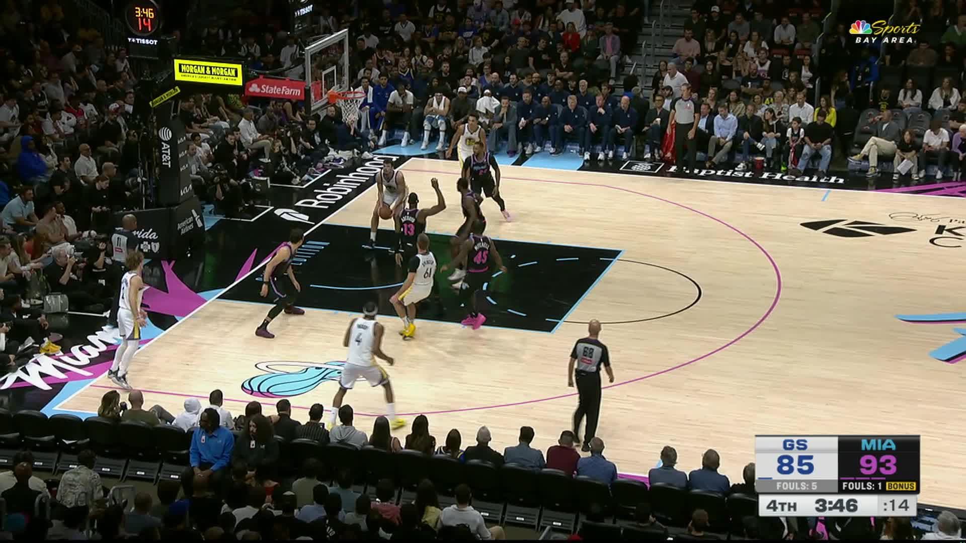 Quinten Post rocks the rim | Golden State Warriors