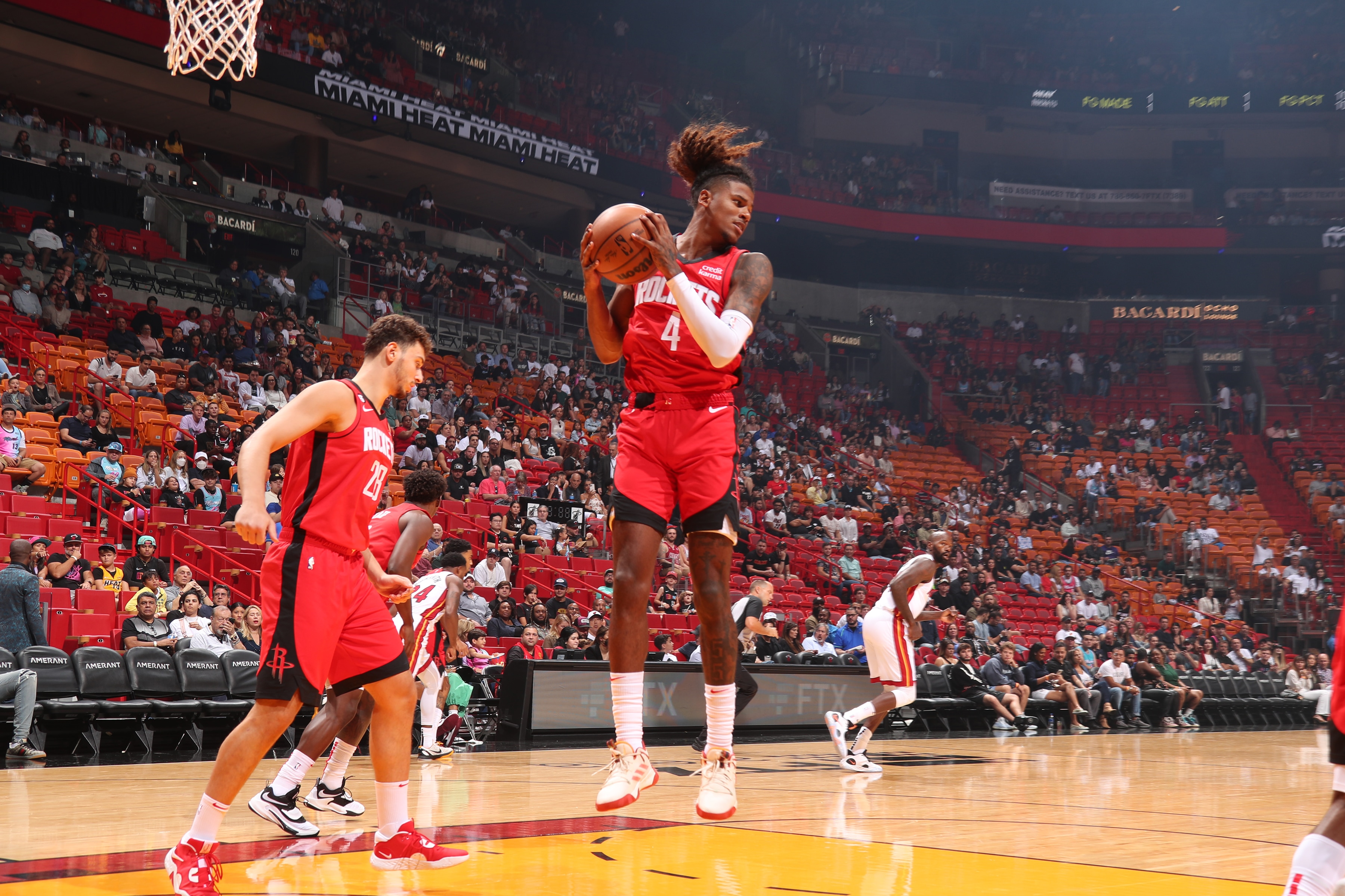 Photos: Rockets vs Heat 10/10/22 Photo Gallery | NBA.com