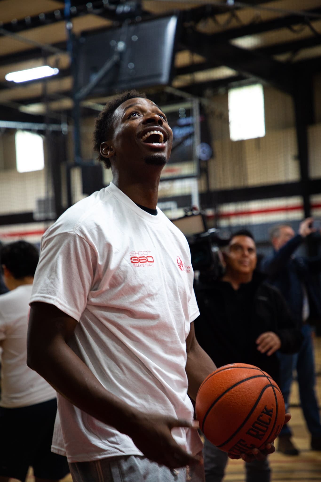 Jae’Sean Tate Basketball Clinic for Be A 9th Wonder Foundation Photo ...