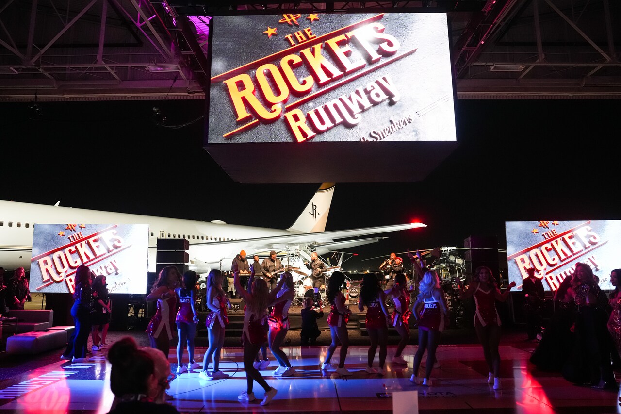Photos: Rockets Runway Charity Gala 2023 | Houston Rockets