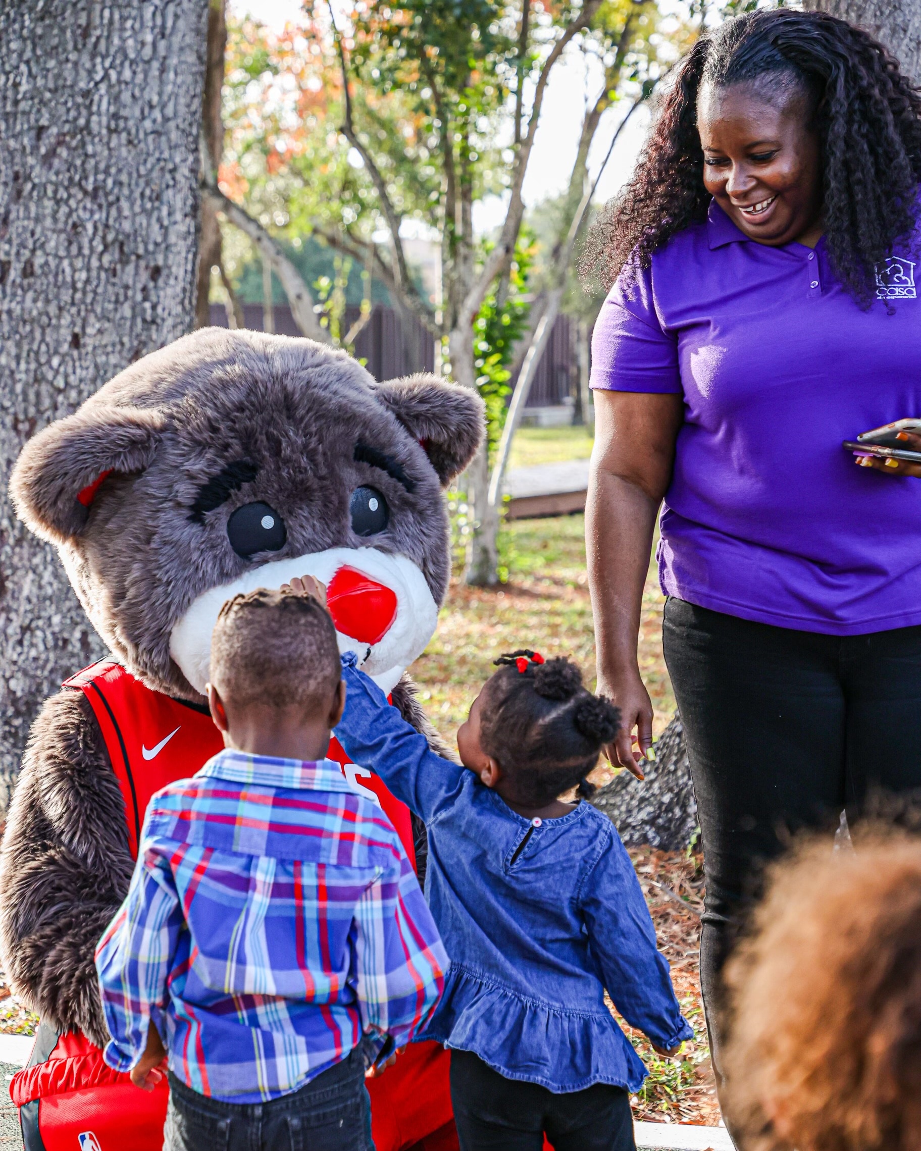 Rockets x Kroger Season of Giving Photo Gallery | NBA.com