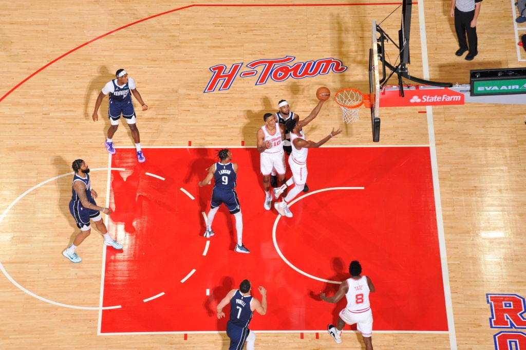 Photos: Rockets vs Mavericks 03/31/24 Photo Gallery | NBA.com