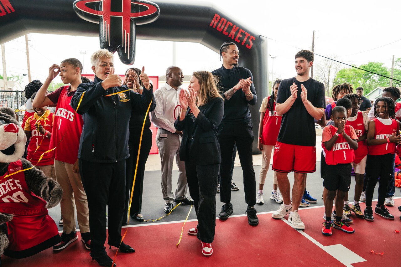 Moses Leroy Court Unveiling | Houston Rockets