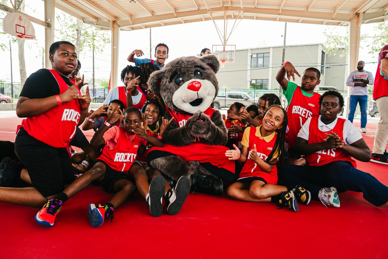 Moses Leroy Court Unveiling | Houston Rockets