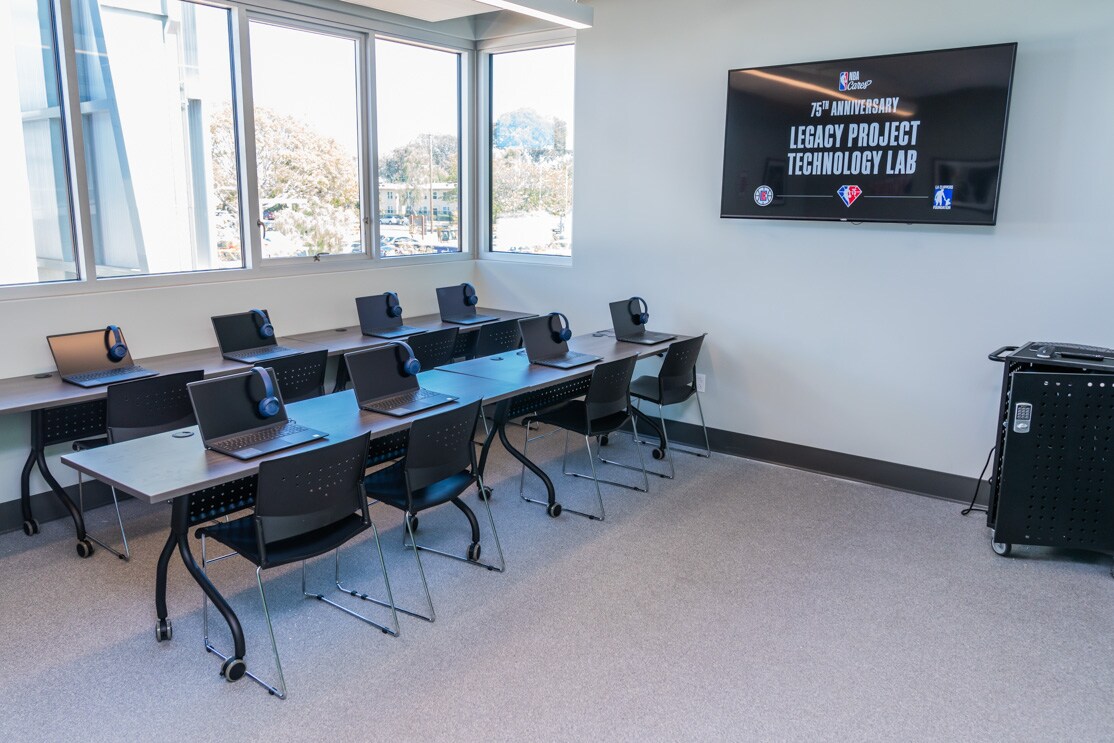 Community Courts and Technology Lab Event Photo Gallery | NBA.com