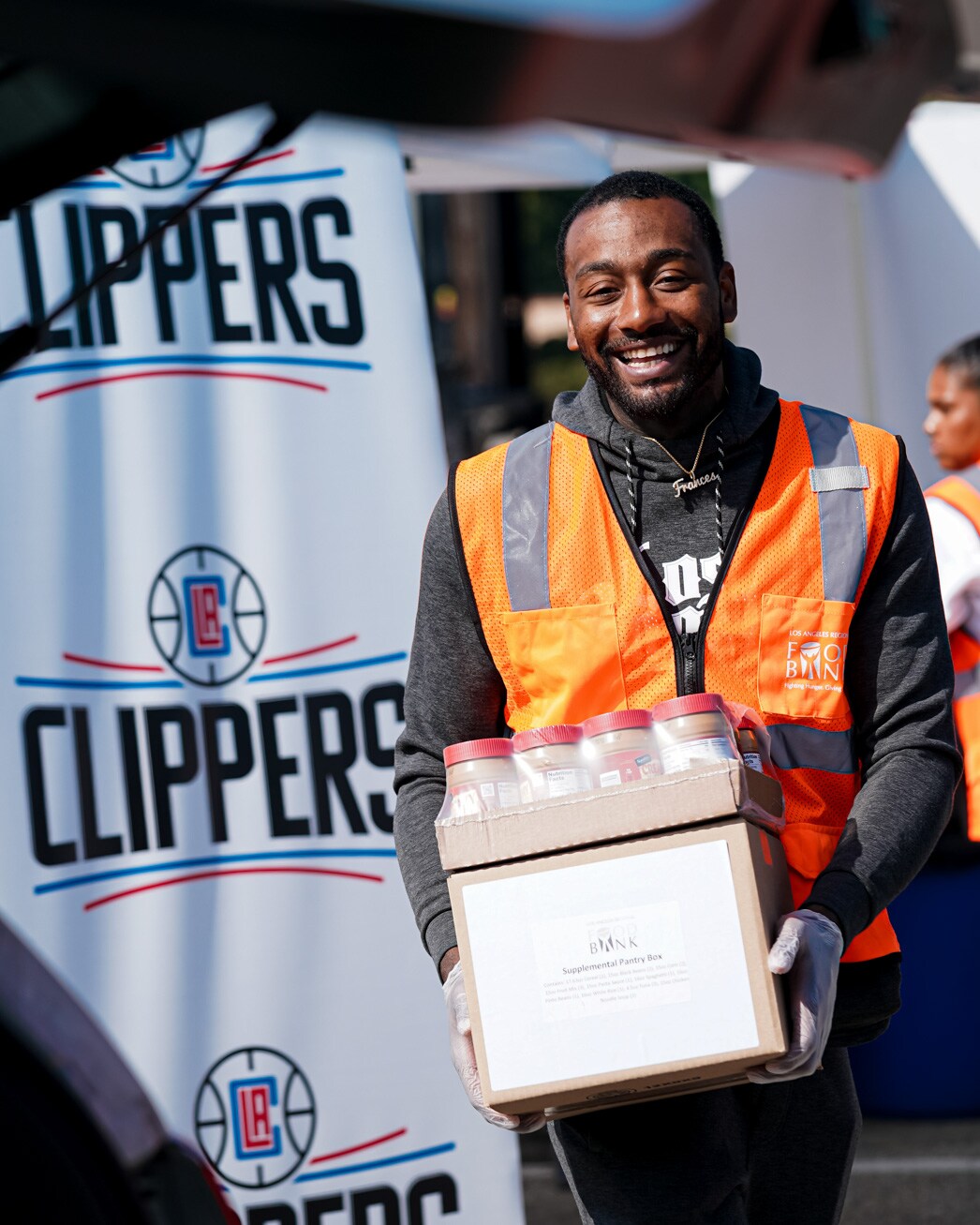 Gallery | Giving Back To The Community Photo Gallery | NBA.com