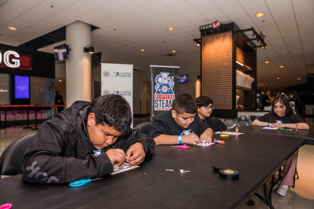 Gallery | LA Clippers STEAM Event Presented by LADWP | LA Clippers
