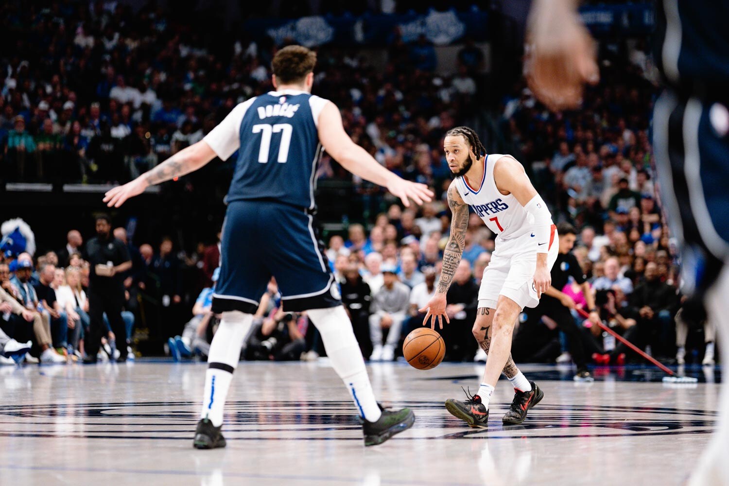 Gallery | Clippers vs Dallas Mavericks, Game 4 (4.28.24) Photo Gallery | NBA.com