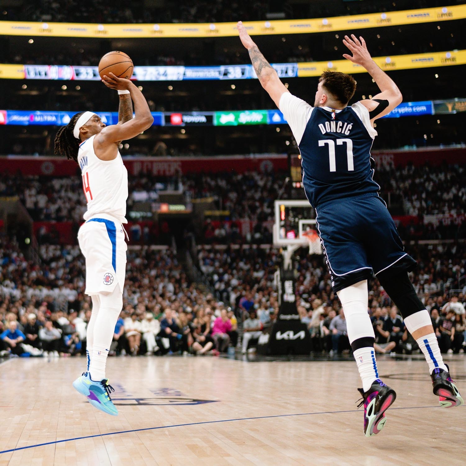 Gallery | Clippers vs Dallas Mavericks, Game 5 (5.1.24) Photo Gallery | NBA.com