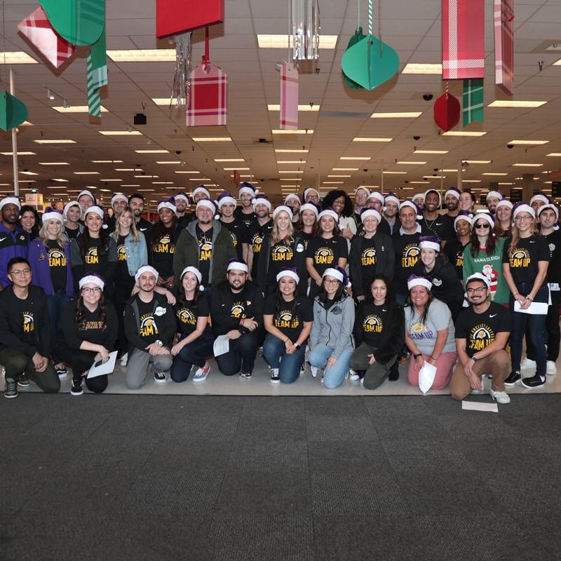 Community Team Up | Los Angeles Lakers