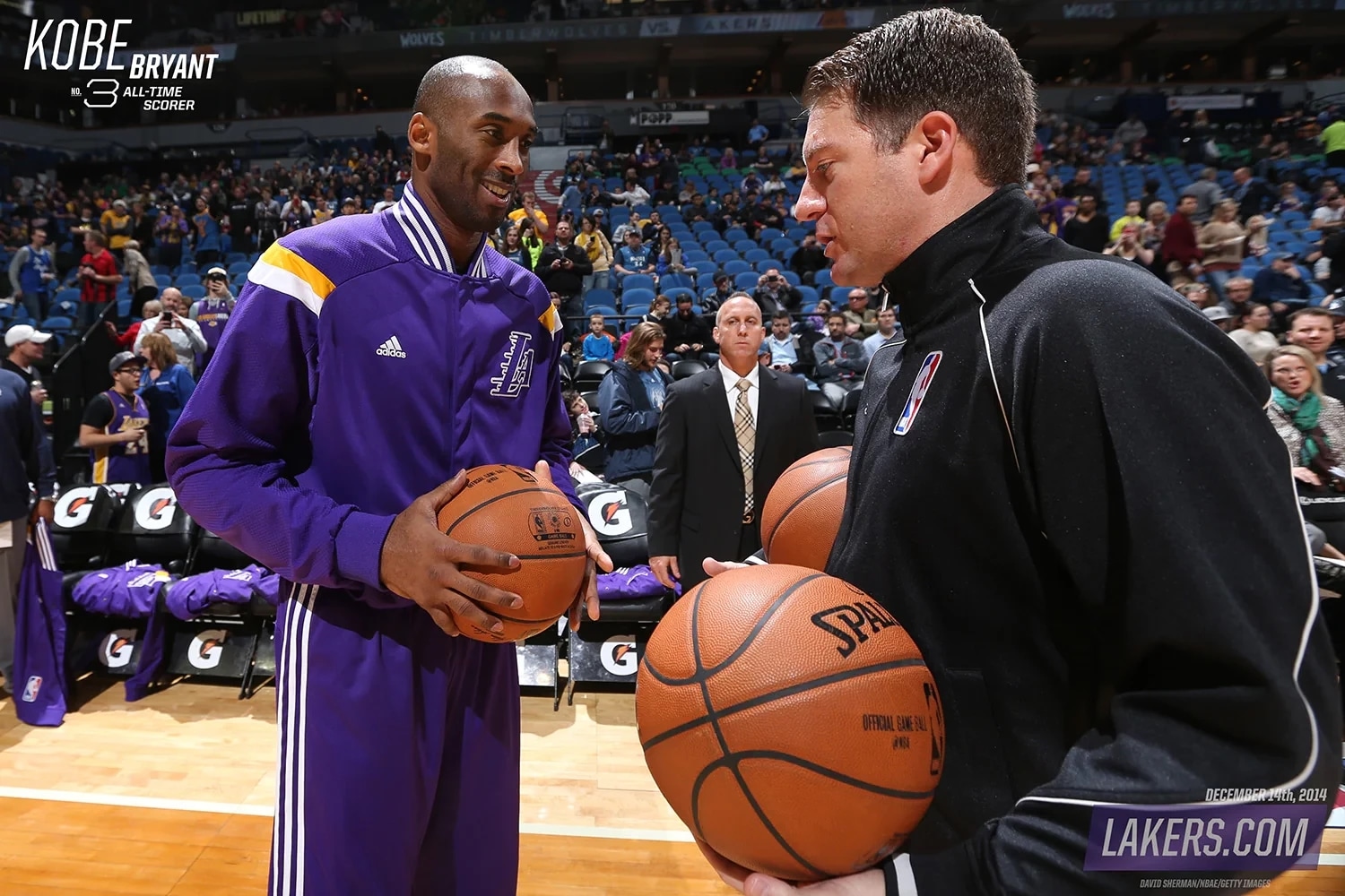 History Day in Photos Kobe Passes Jordan | NBA.com