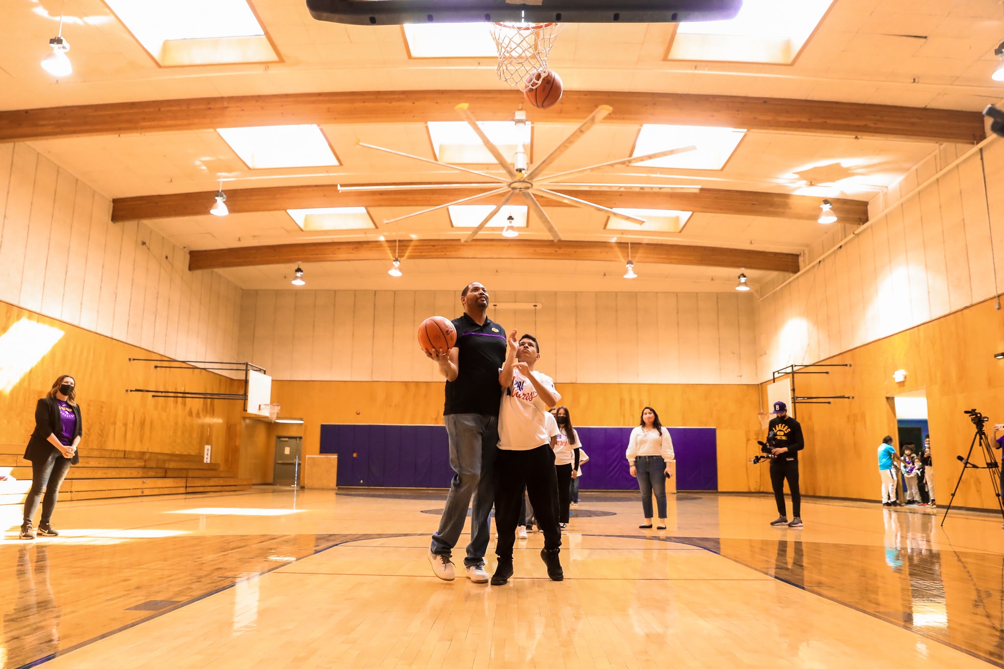 75th Anniversary Season Legacy Project Unveiling | Los Angeles Lakers