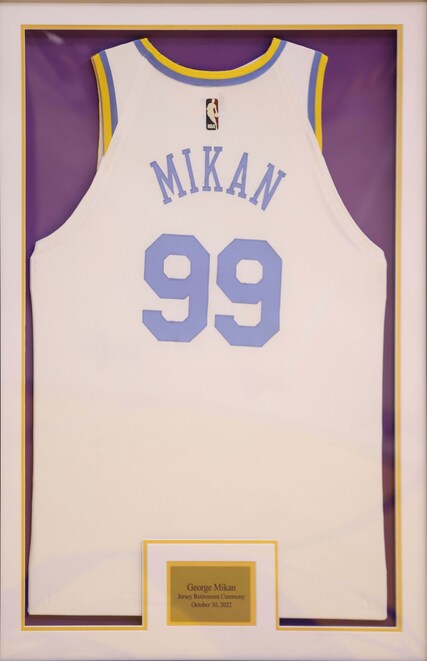 Mikan Jersey Retirement Ceremony | Los Angeles Lakers