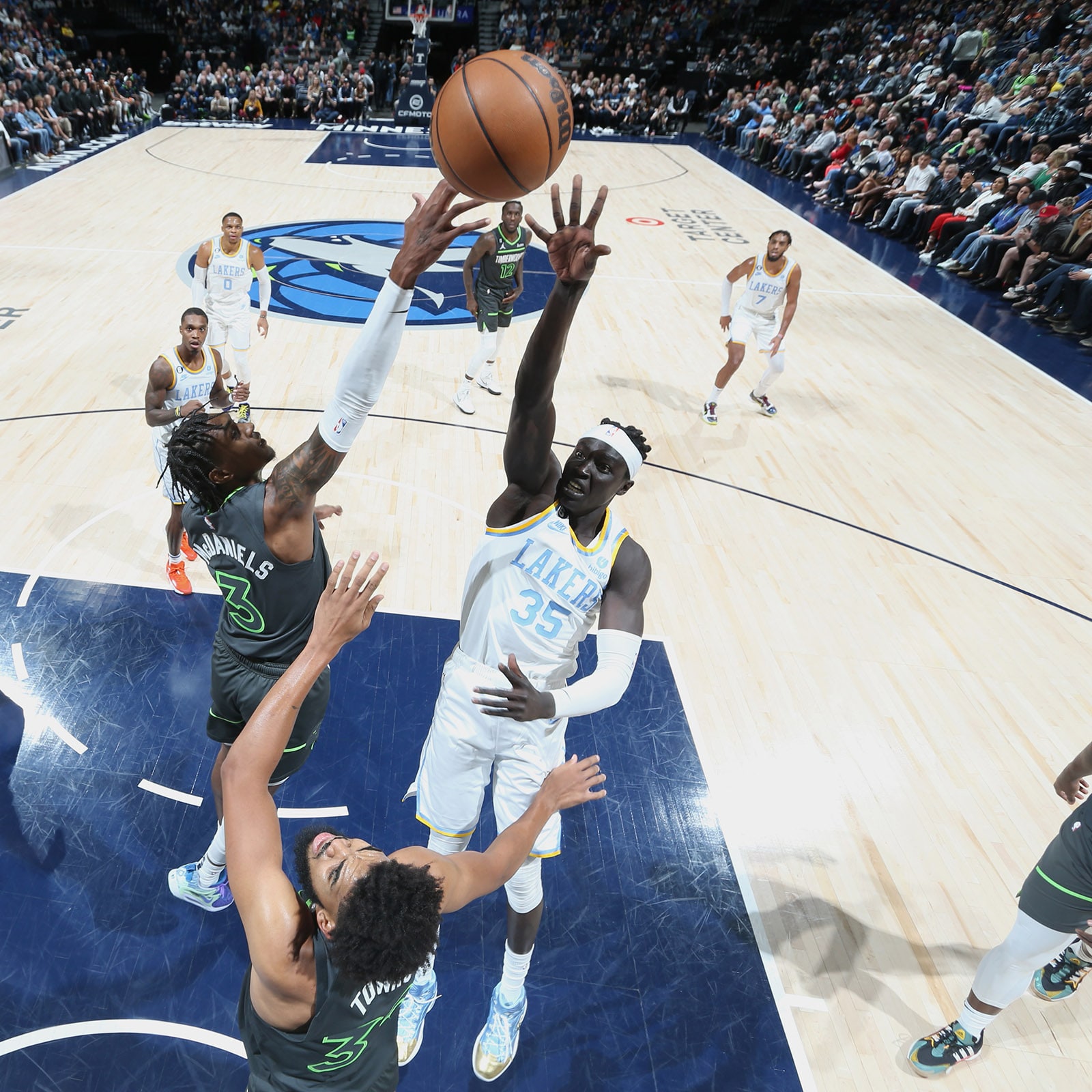 Photos: Lakers at Timberwolves (10/28/22) Photo Gallery | NBA.com