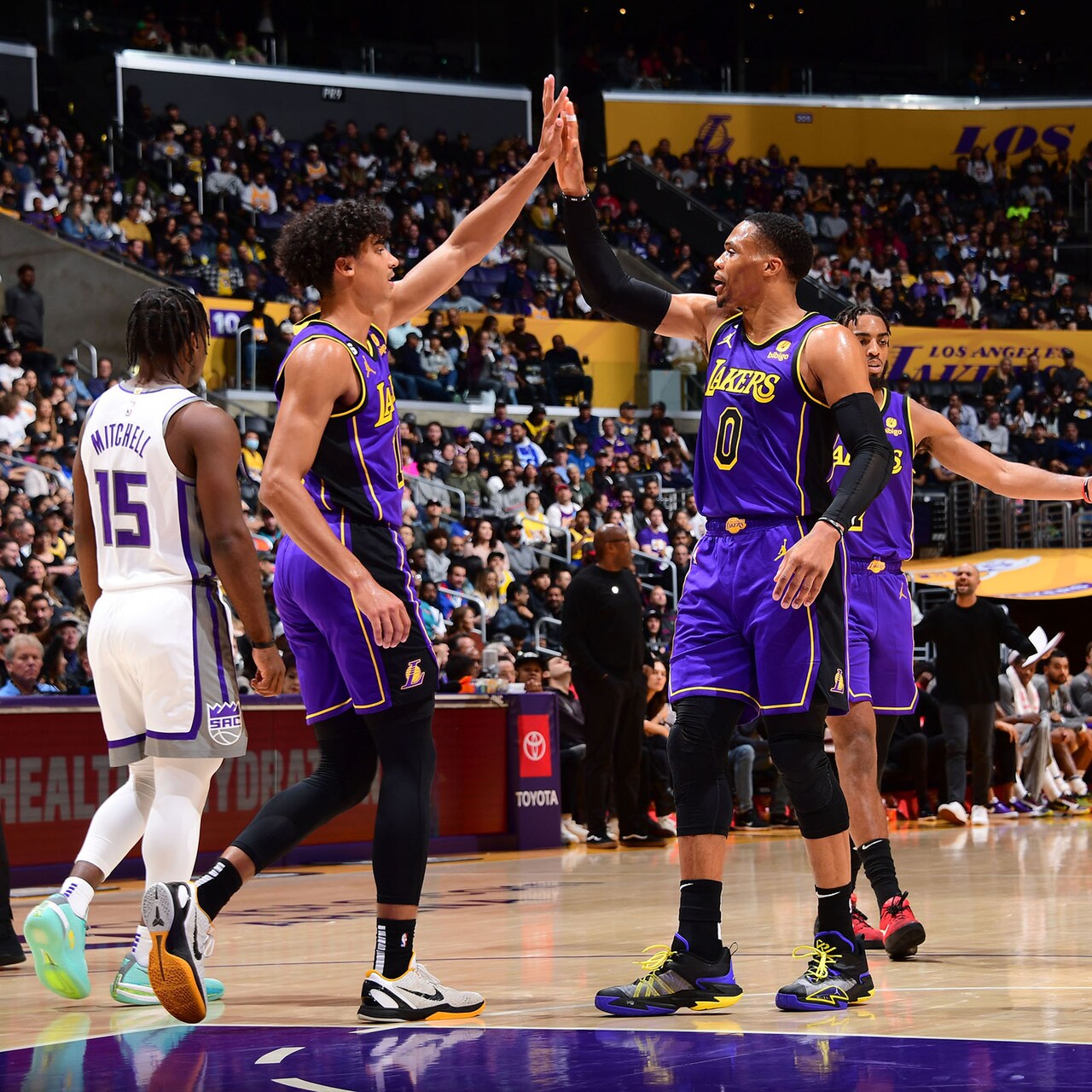 Photos: Lakers vs Kings (11/11/22) | Los Angeles Lakers