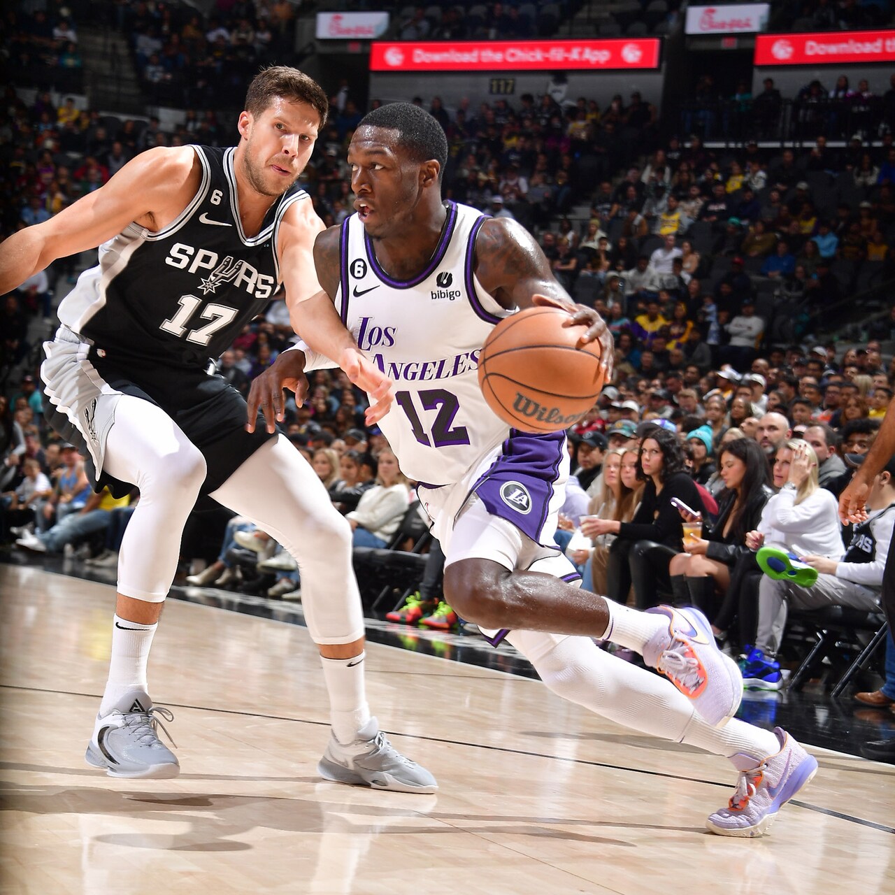 Photos: Lakers at Spurs (11/26/22) | Los Angeles Lakers