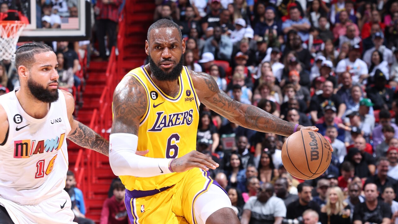 Photos : Lakers at Heat (12/28/22) | Los Angeles Lakers